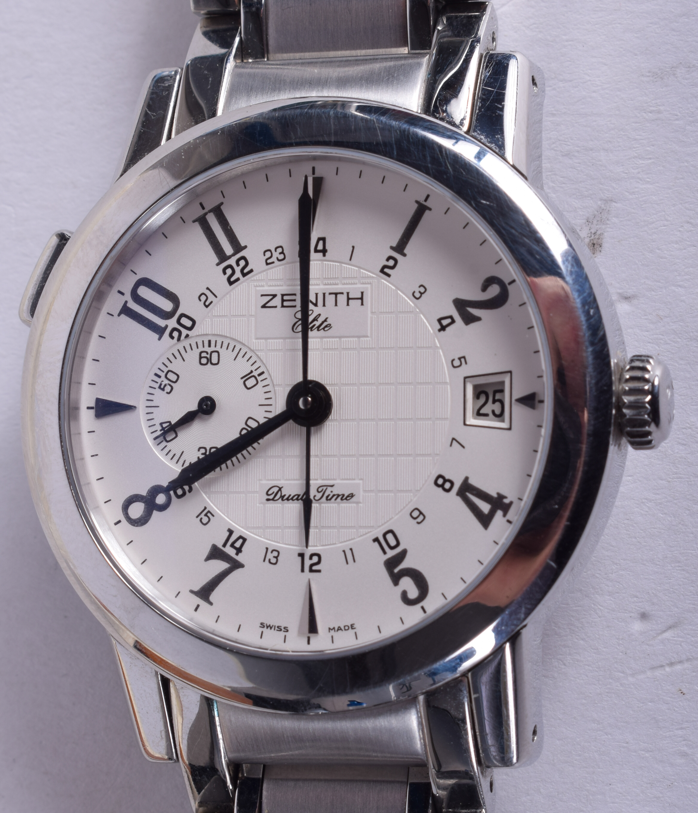 A BOXED ZENITH DUAL TIME STAINLESS STEEL WRIST WATCH. 3.5 cm wide.