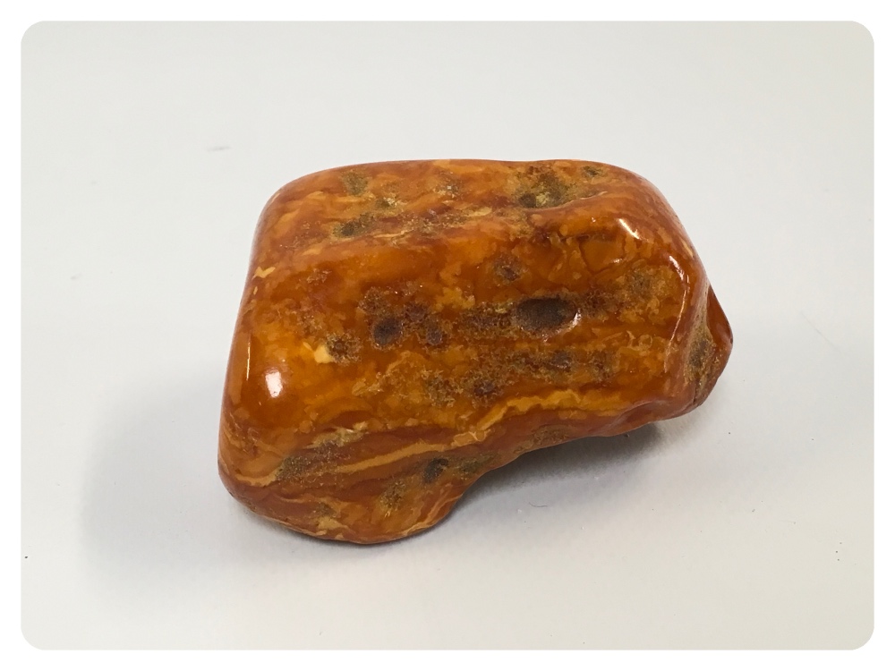 NATURAL NORFOLK AMBER 90.8 GRAMS