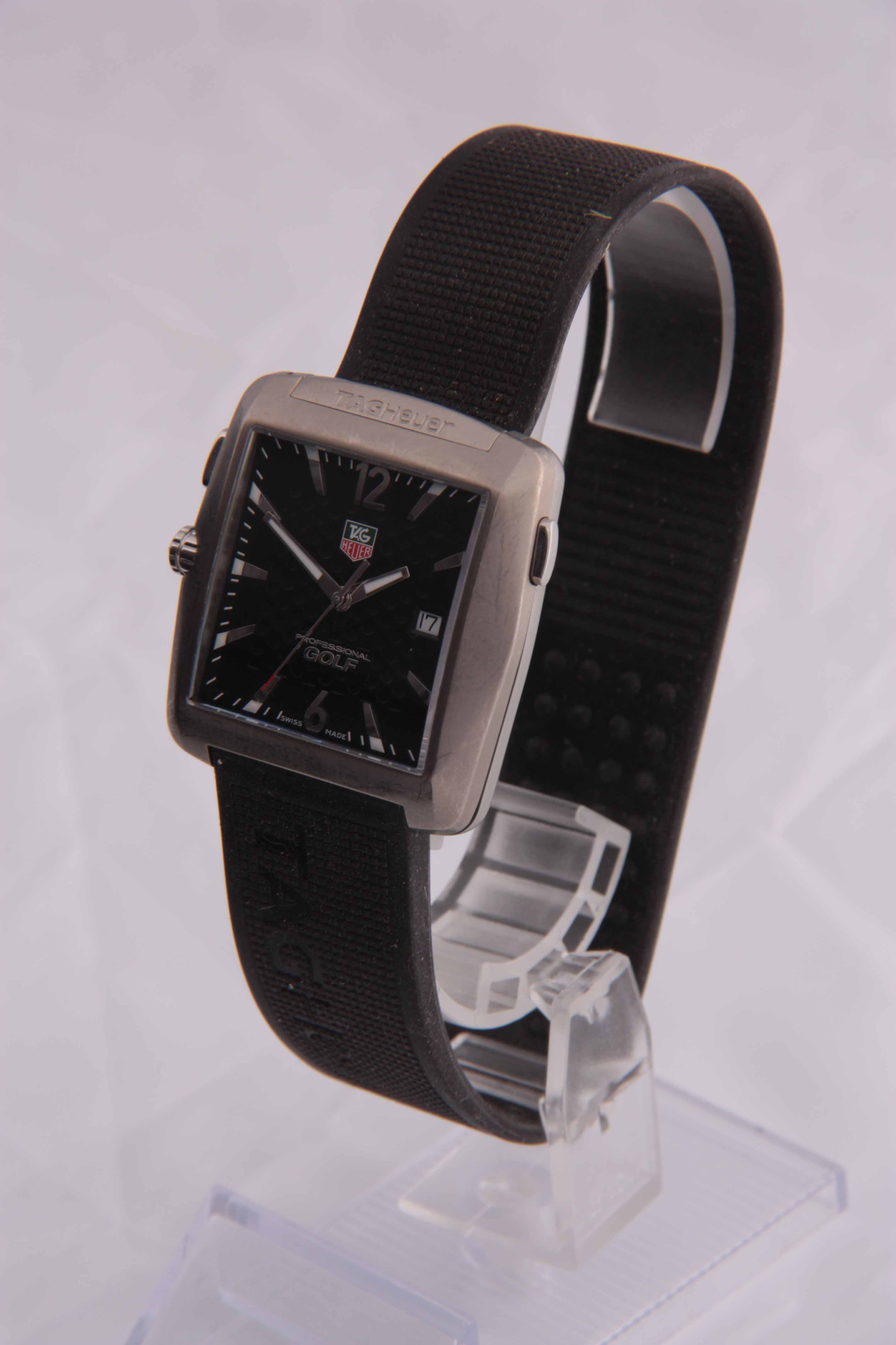 A GENTLEMAN'S TITANIUM TAG HEUER TIGER WOODS EDITION PROFESIONAL GOLF ...