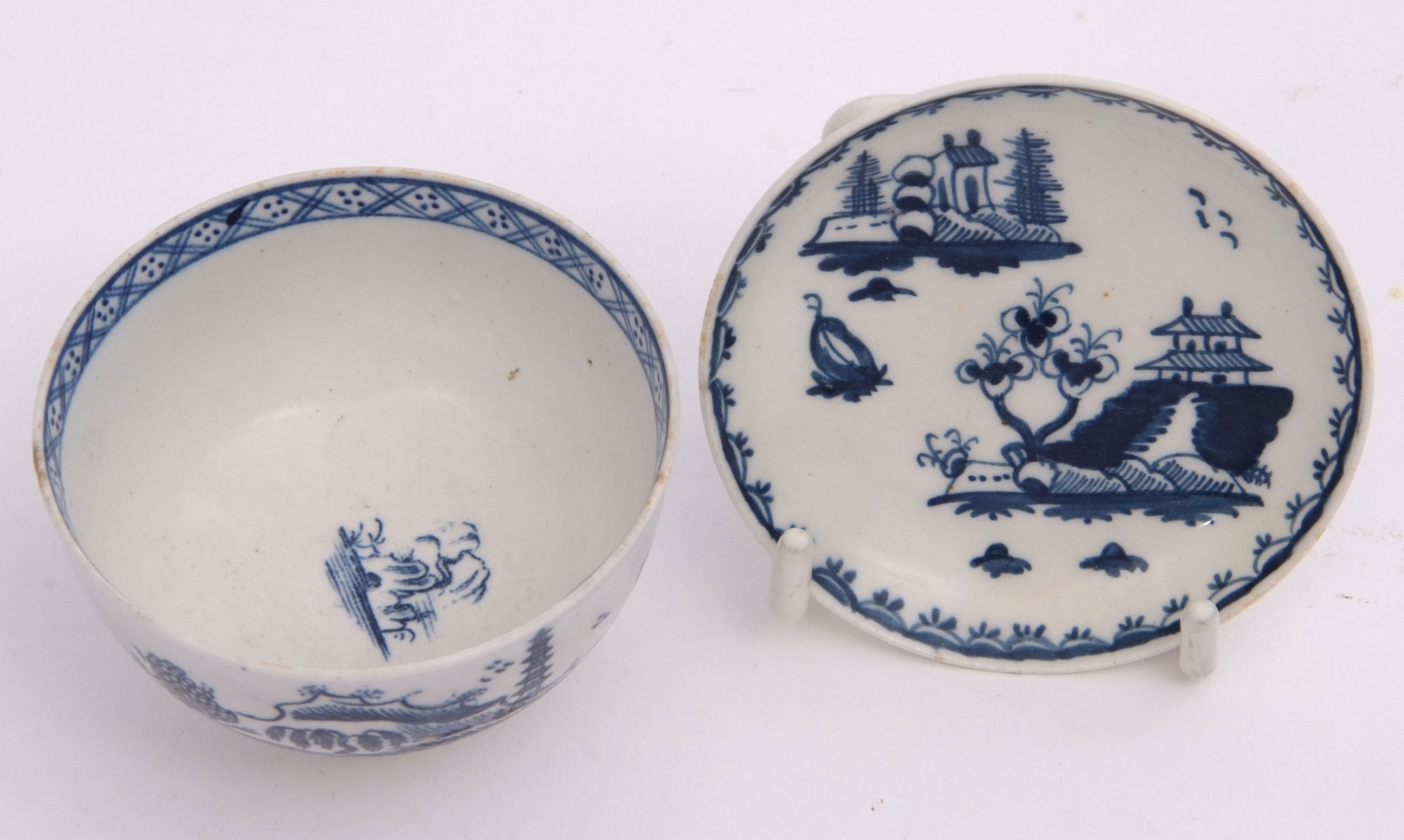 Lowestoft tea bowl with a printed design together with a miniature ...
