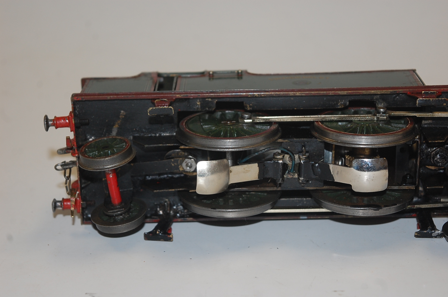 A well built 4-4-2 tank loco 'Thundersley' LTSR, can motor with ACE ...