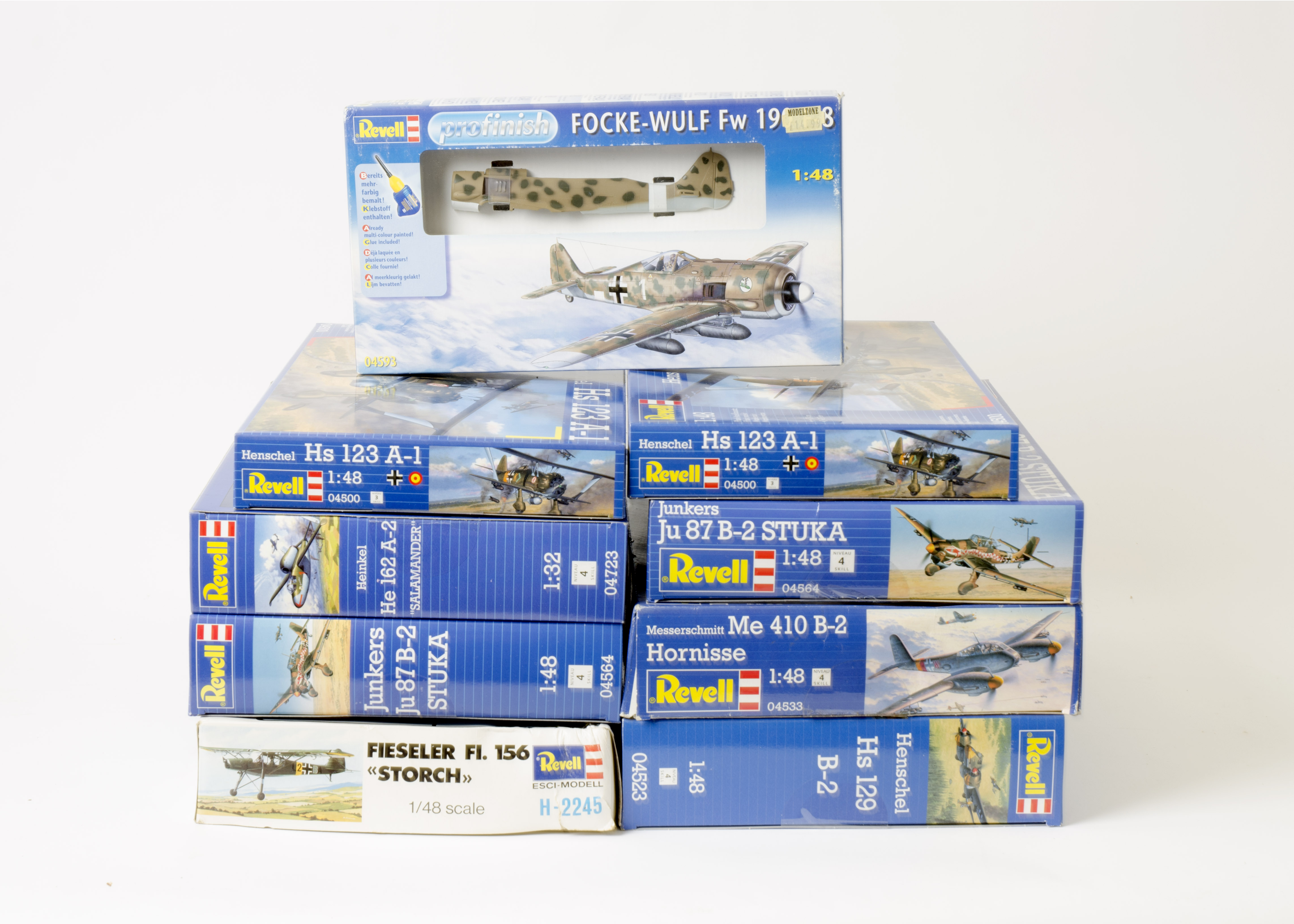 Revell Military Aircraft Kits, a boxed collection of 1:48/32 scale WW1 ...