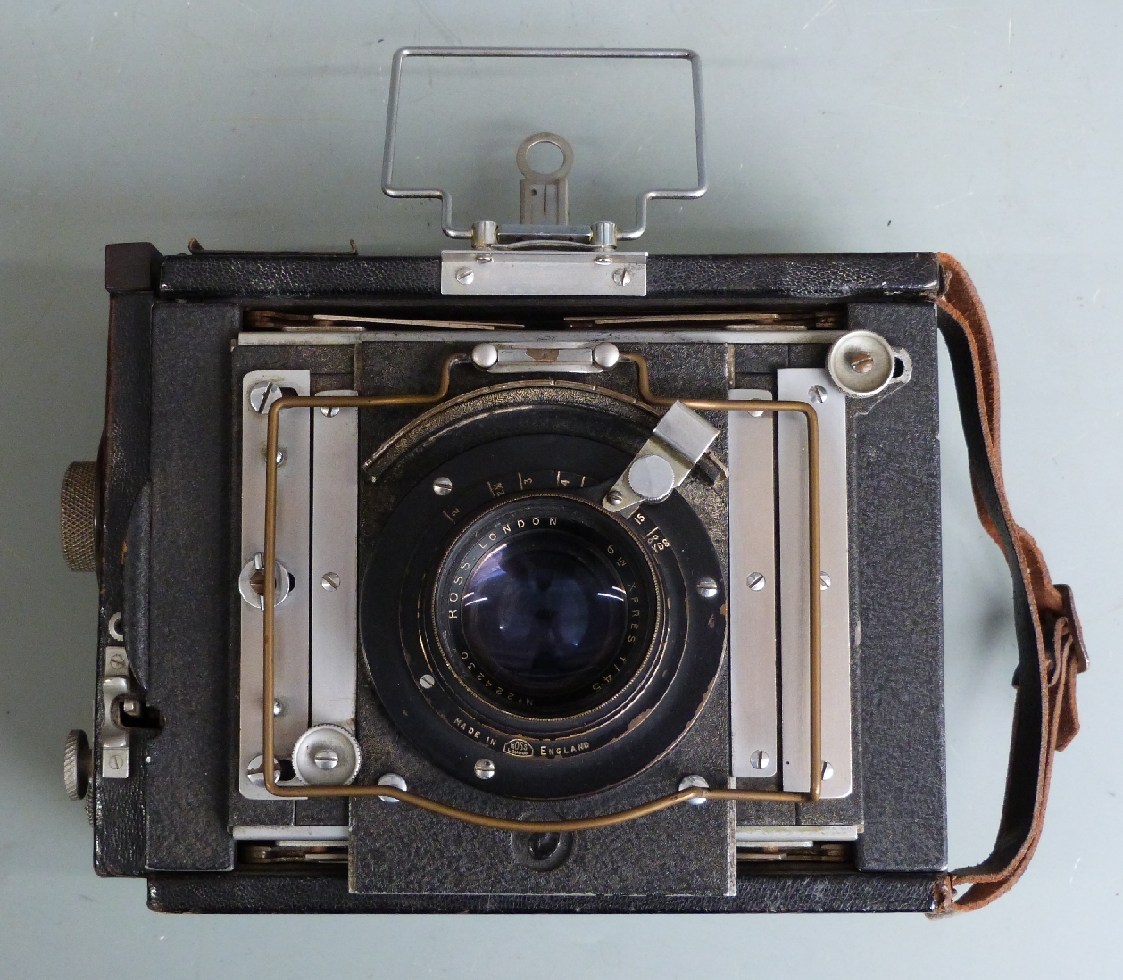 Van Neck, London large format press camera with Ross 6in Xpres f/4.5 ...