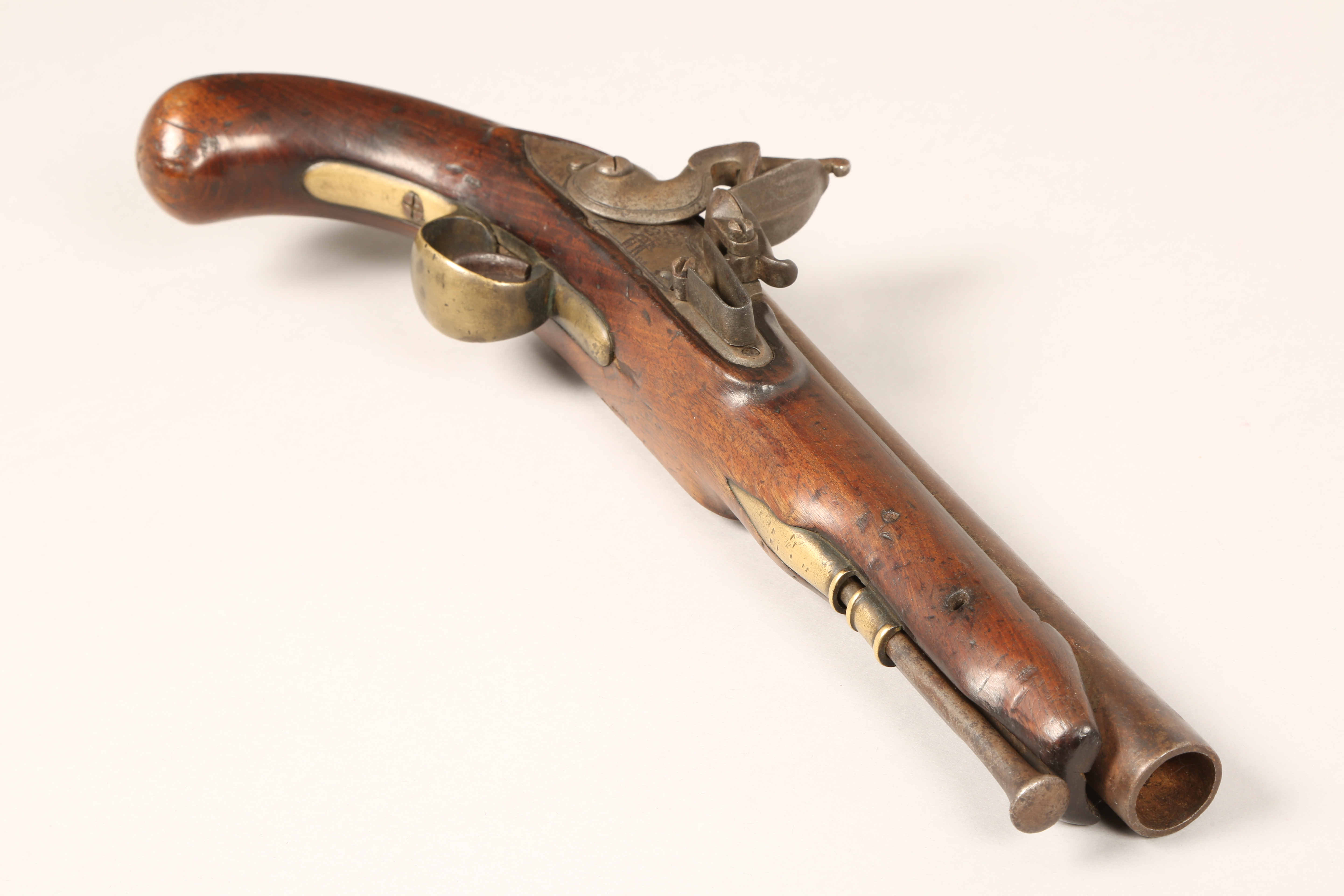 Tower Armouries, London Flintlock service pistol, round 9" iron barrel ...
