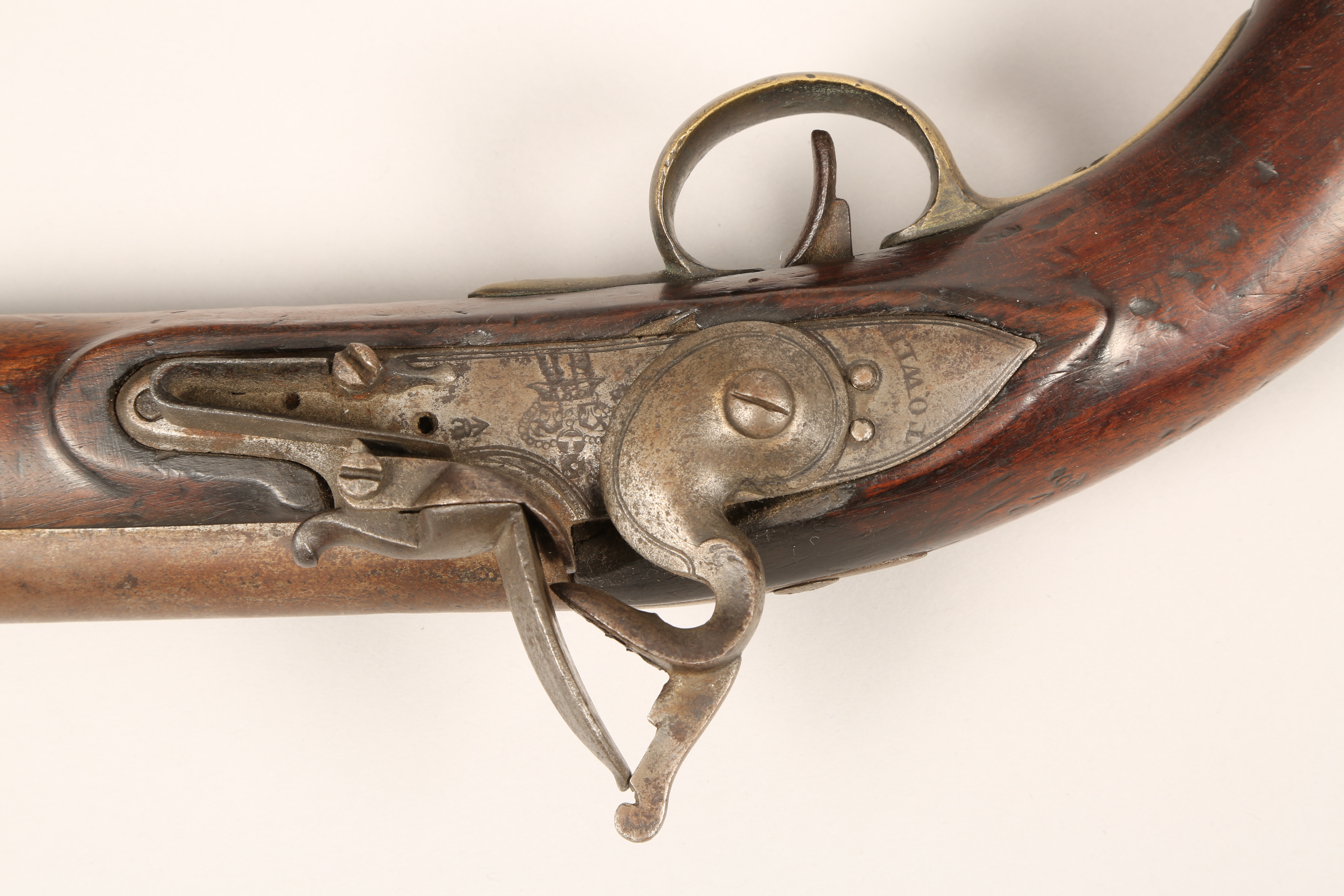 Tower Armouries, London Flintlock service pistol, round 9" iron barrel ...