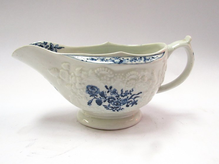 An 18th Century Lowestoft porcelain blue and white sauce boat printed ...