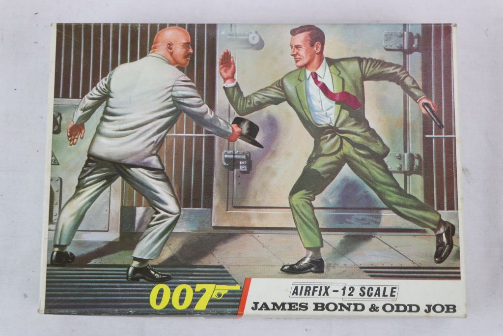 Boxed Airfix 12 OO7 James Bond & Odd Job plastic kit, unmade but with ...