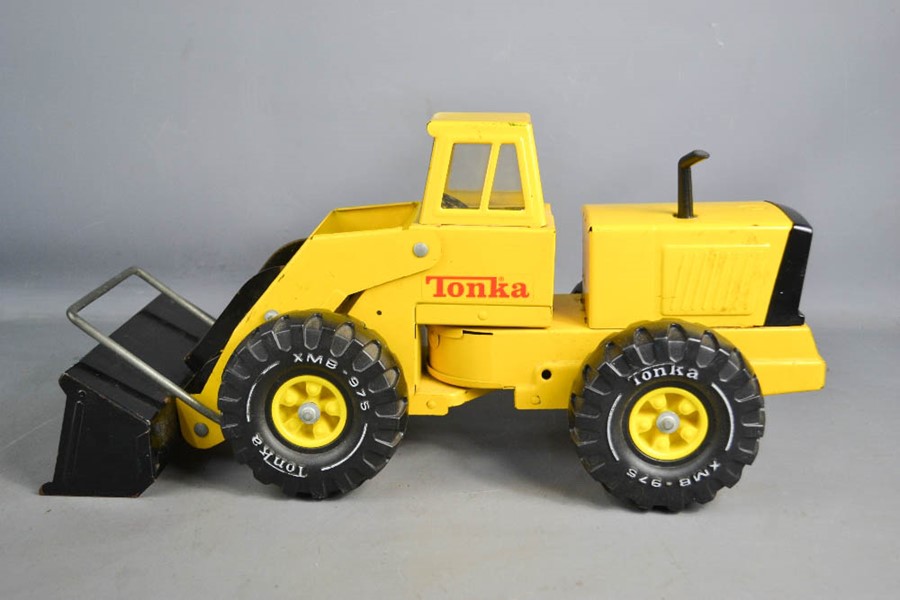 An original American Tonka Toy digger.