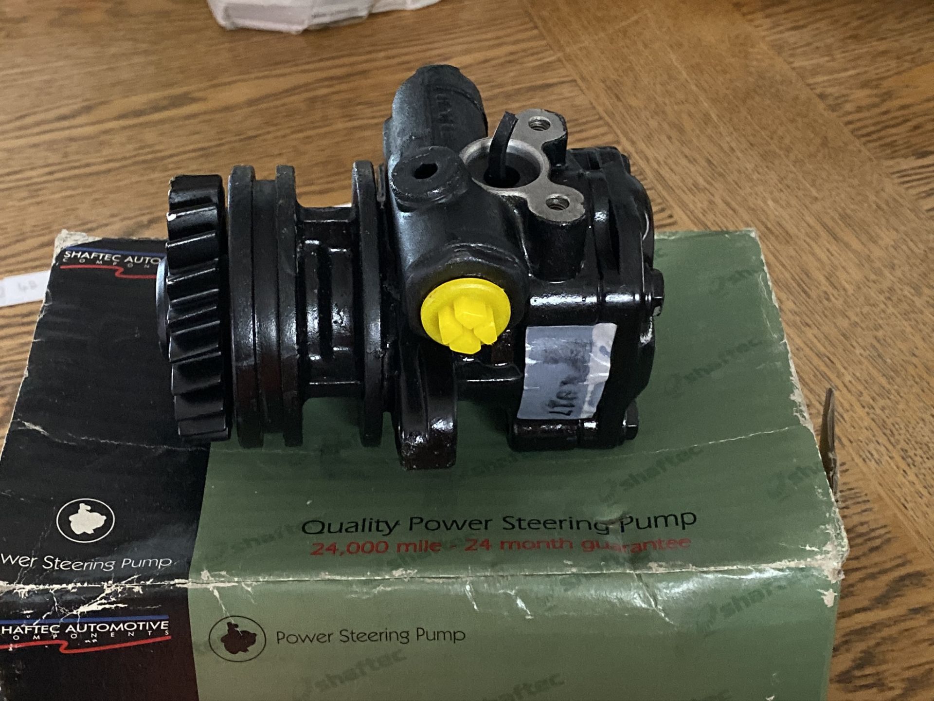 Shaftec Power Streering Pump HP1917 Fits - VW Crafter 2006-2013, VW ...