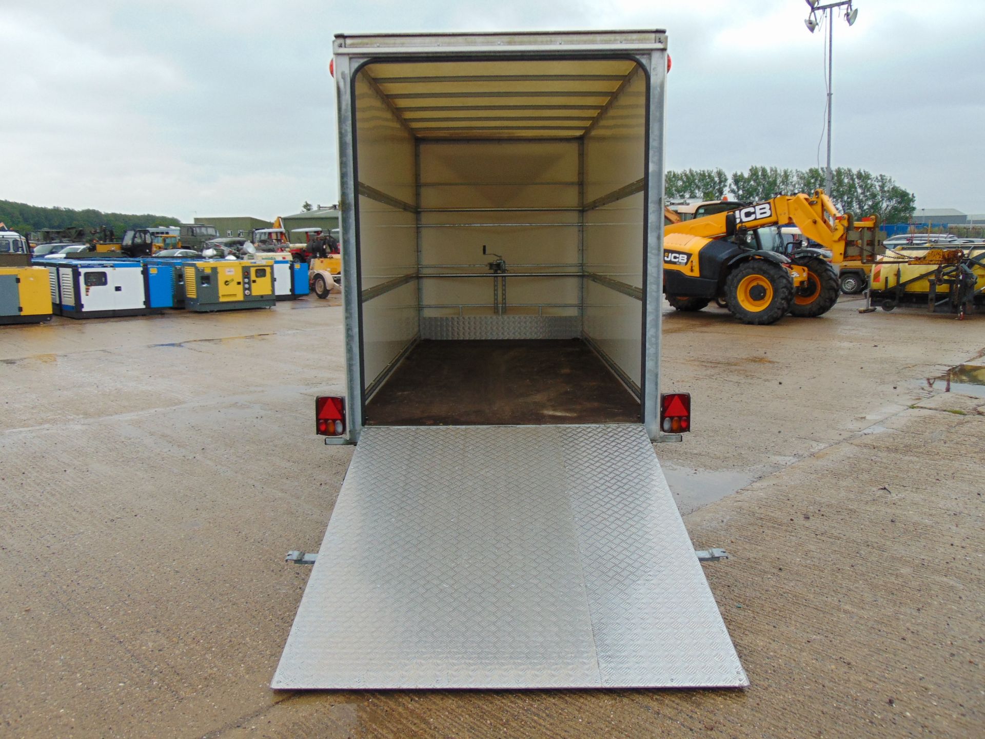 You are bidding on a Twin Axle Blue Line Box Trailer c/w Dropdown ...