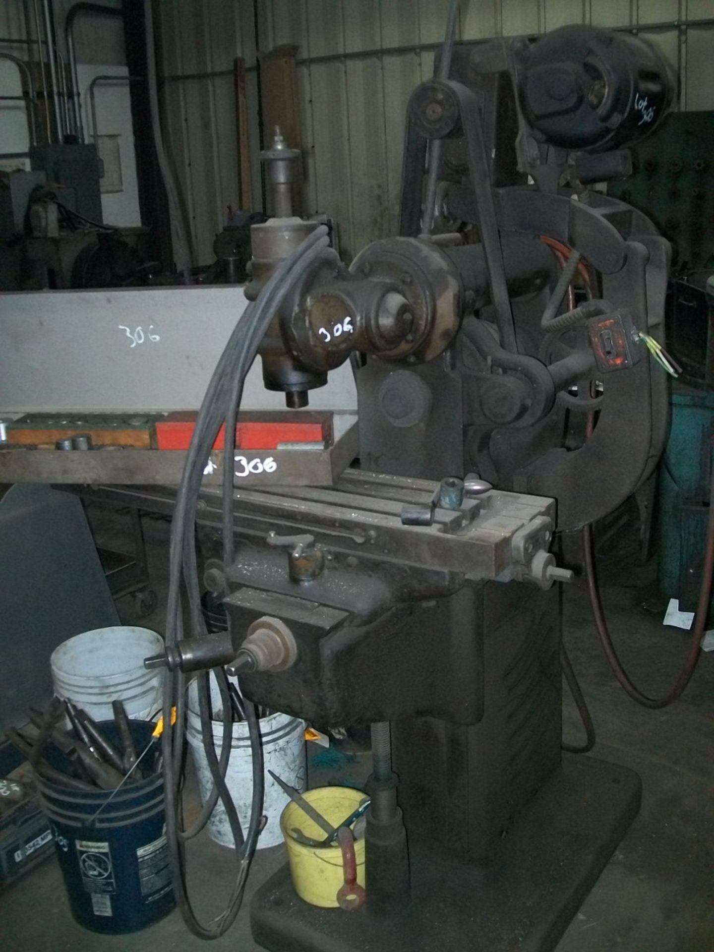 ROCKFORD MILLING MACHINE