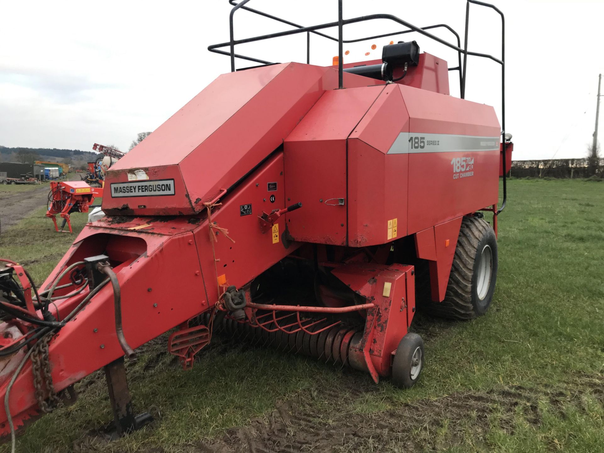 Massey Ferguson 185 Series 11, 70/80 Cut Chamber Square Baler
