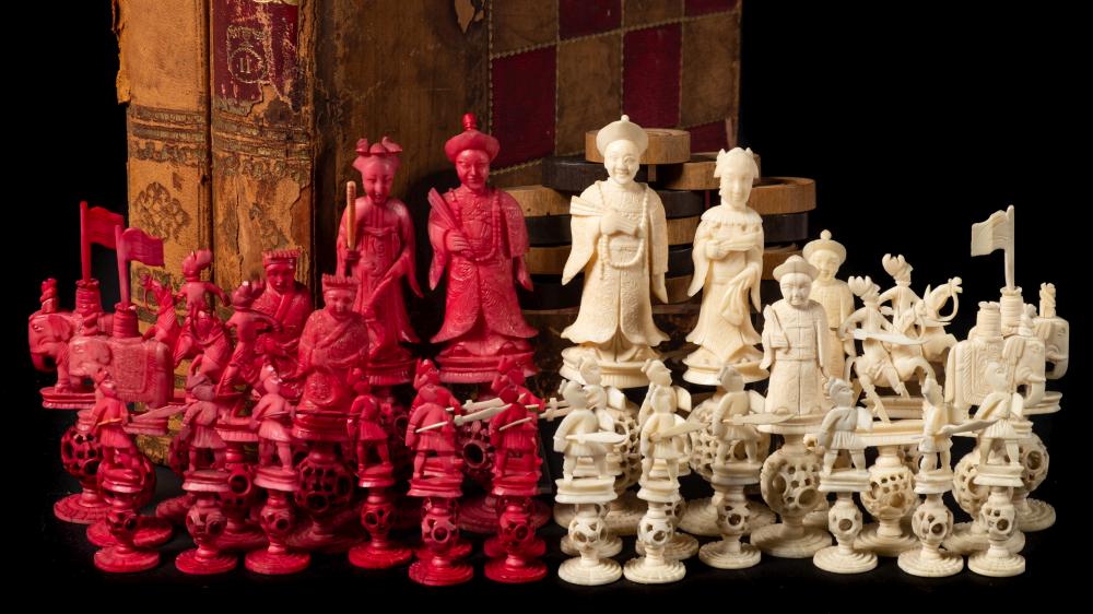 A late 19th century Cantonese Mandarin pattern ivory chess set: one ...