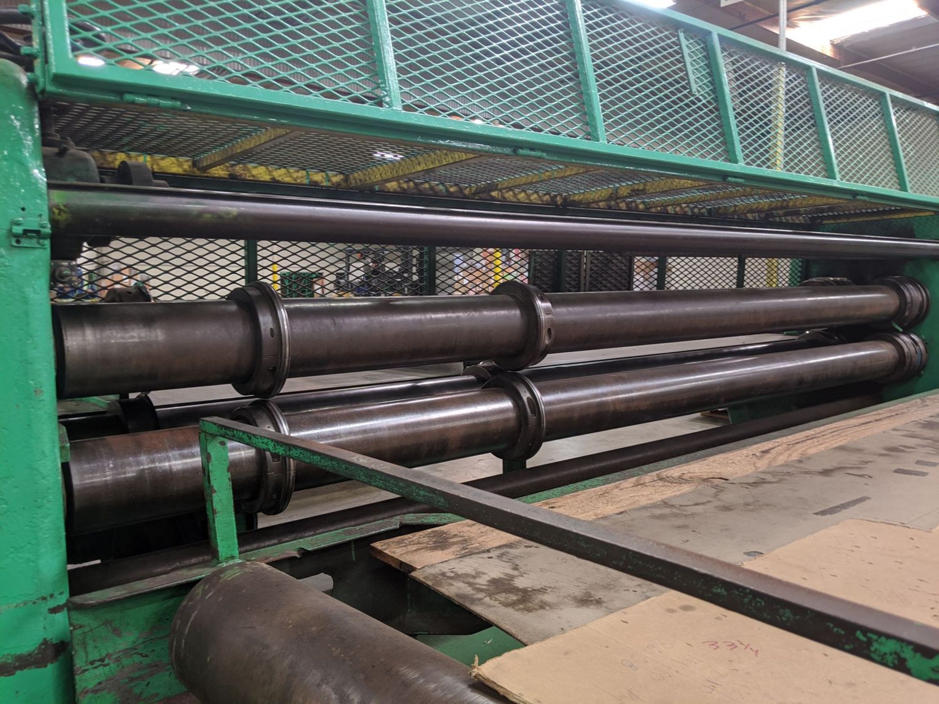 Universal Corrugated Box Machinery Four-Bar Slitter Scorer, (Loc. Santa ...