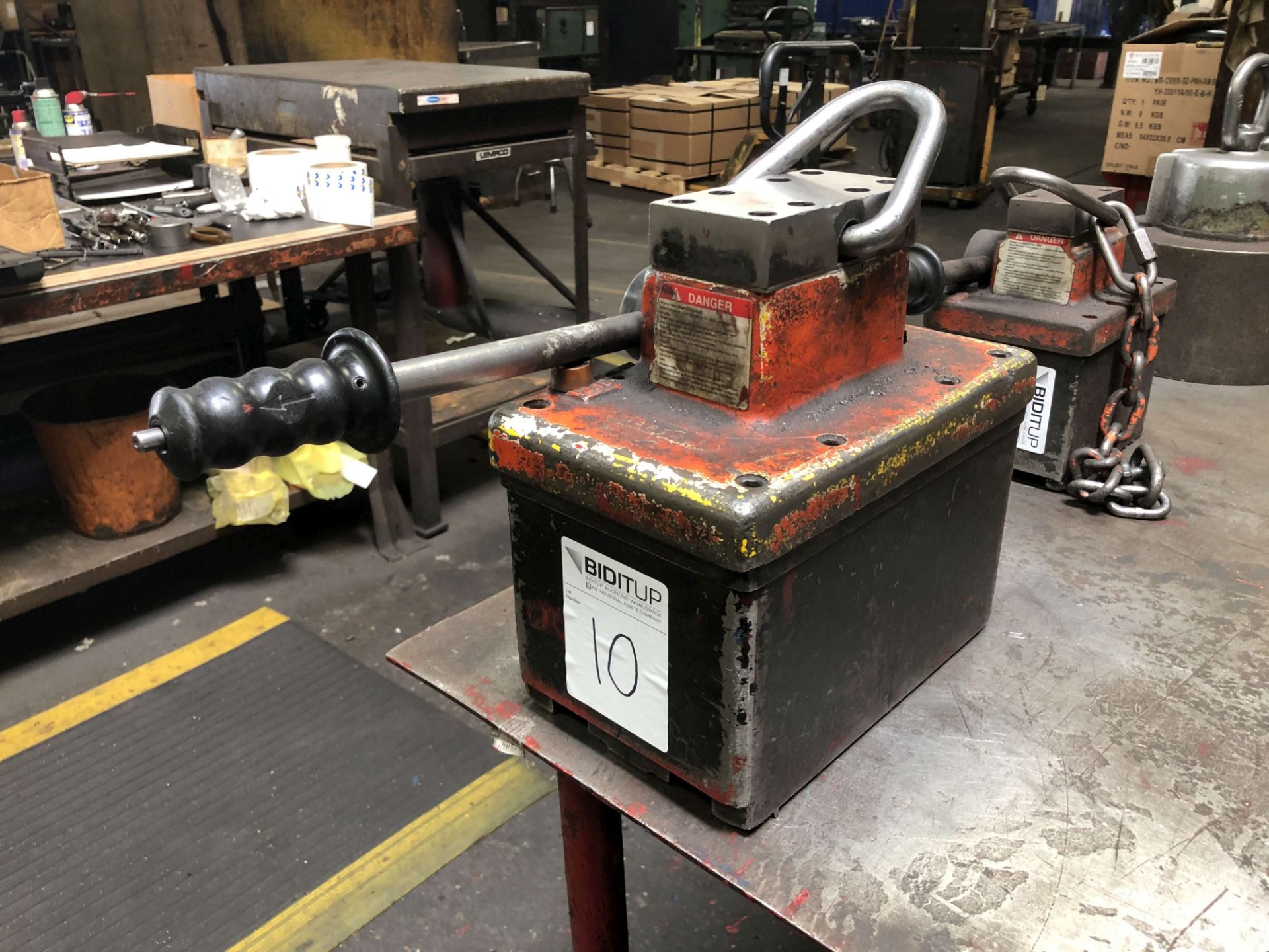 OS Walker CM-3 Toter Permanent Lift Magnet, Rated Lift Capacity: 0 ...