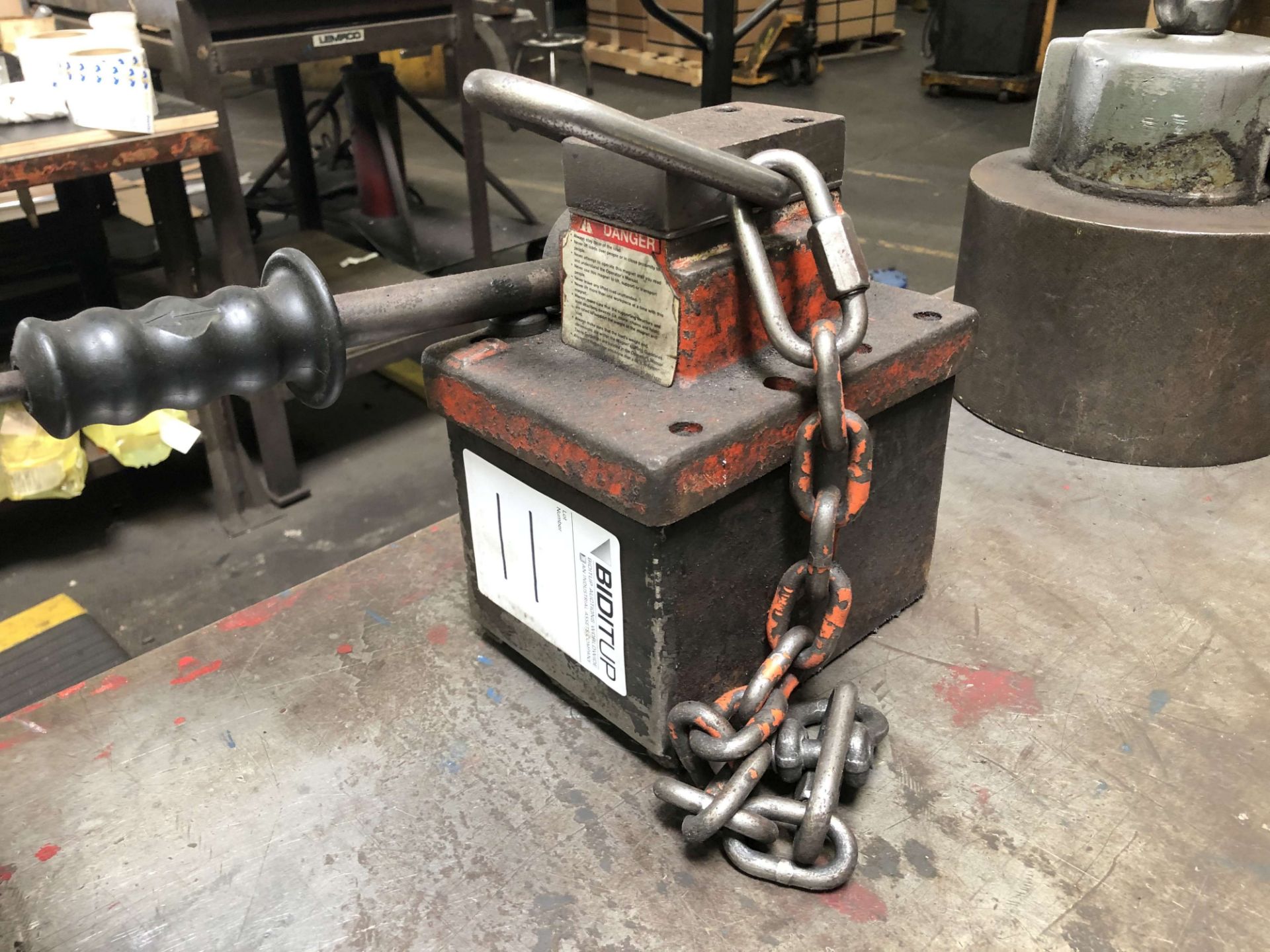 OS Walker CM-1 Toter Permanent Lift Magnet, Rated Lift Capacity: 0 ...