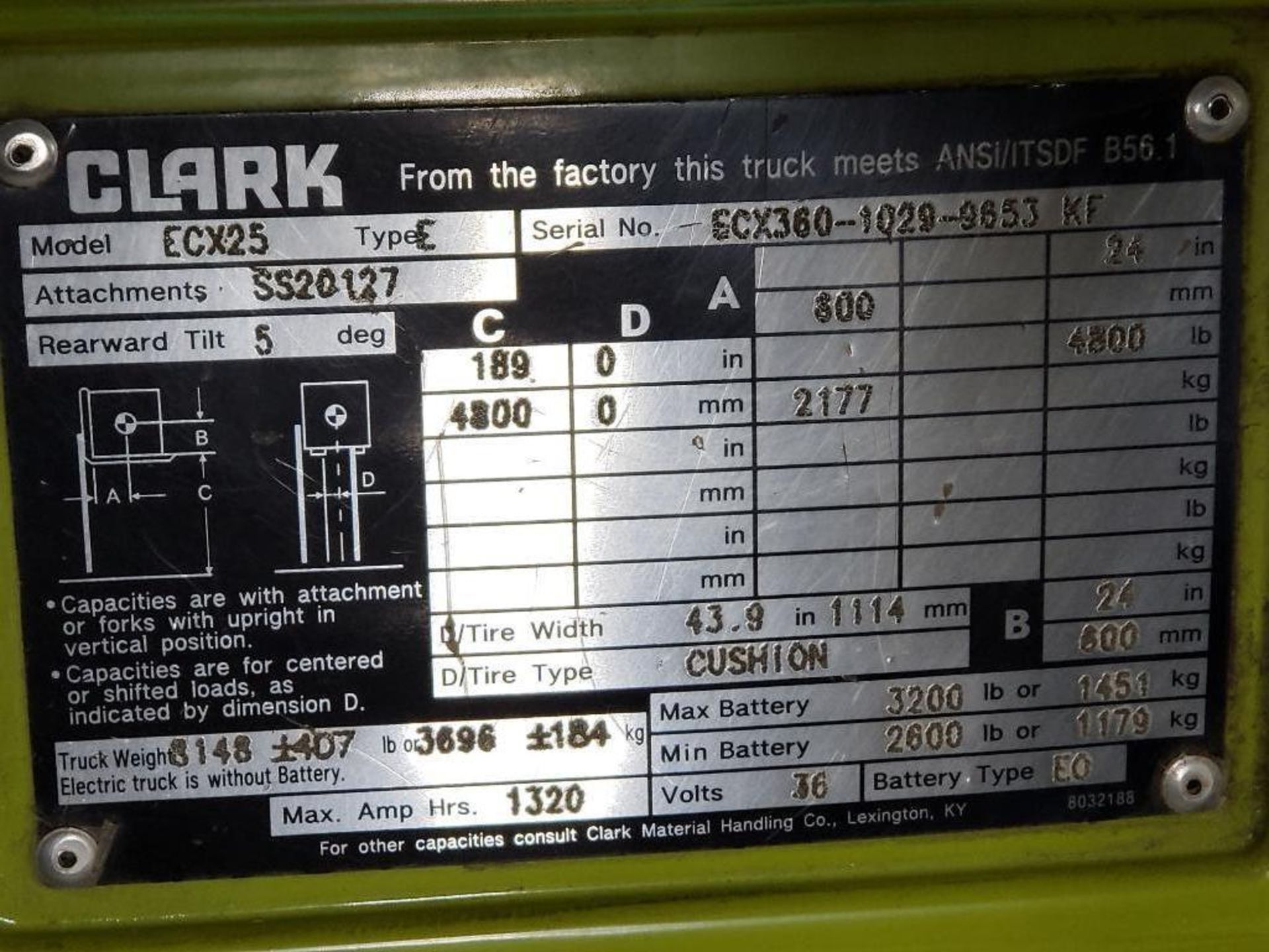 4800lb Clark electric forklift model ECX25. 3 stage 189 inch lift ...