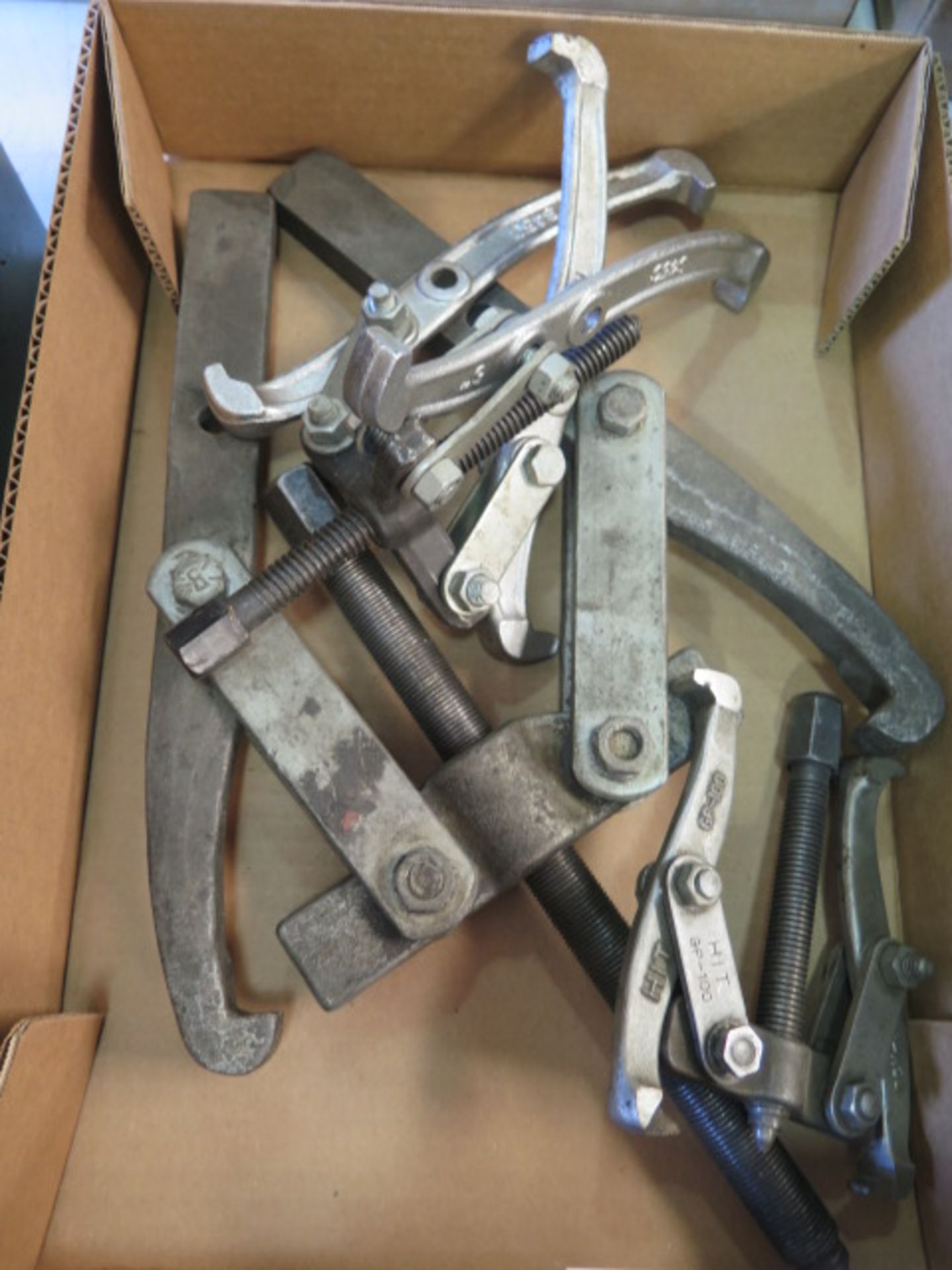 { Group of lots: 96, 97 } Wheel Pullers