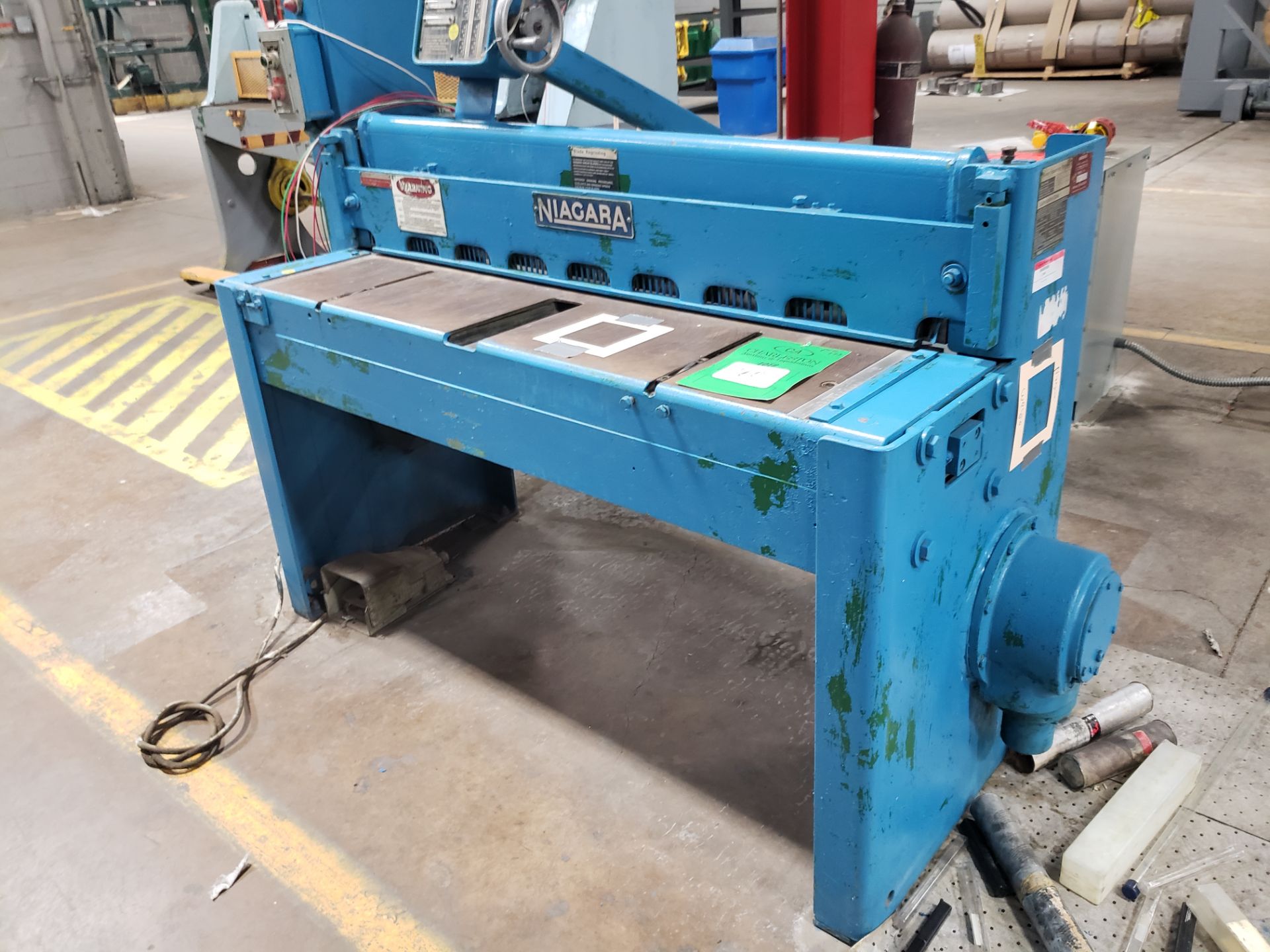 NIAGARA POWER SHEAR MODEL-14 S#63718 G-3