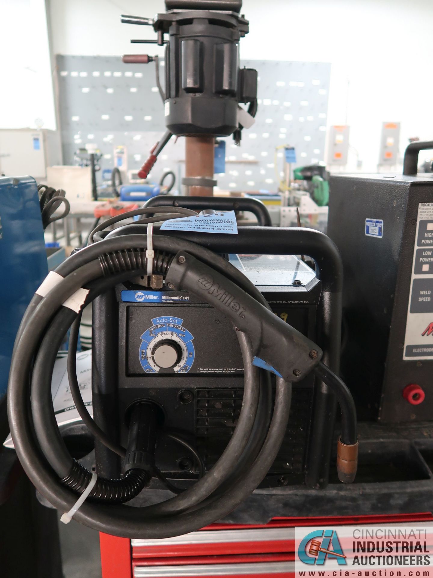140 AMP MILLERMATIC 141 MIG WELDER; S/N MG191423N WITH BUILT-IN WIRE FEEDER