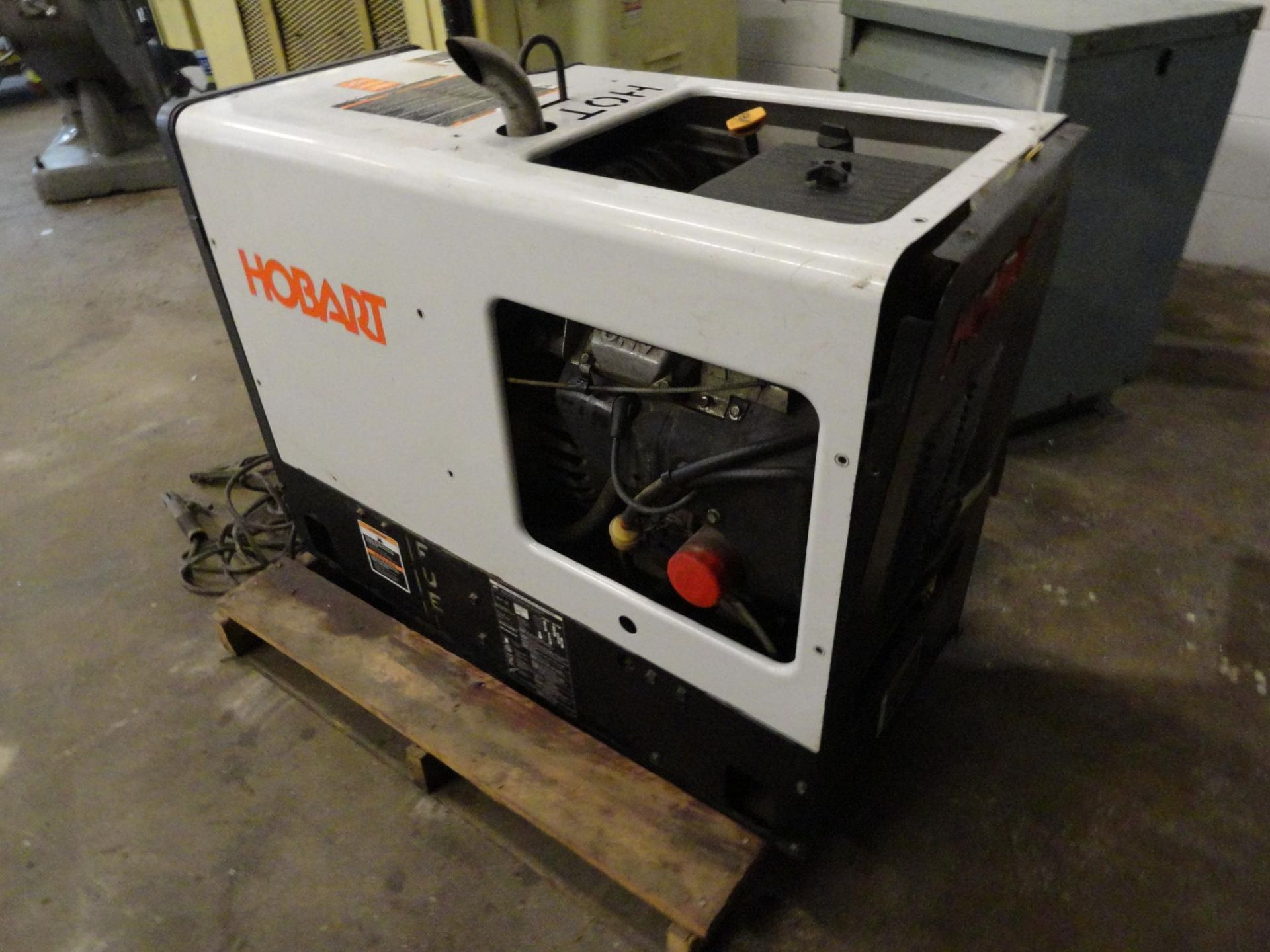 Hobart Champion 10,000 watt gas generator and 230 amp DC/CC Welder ...