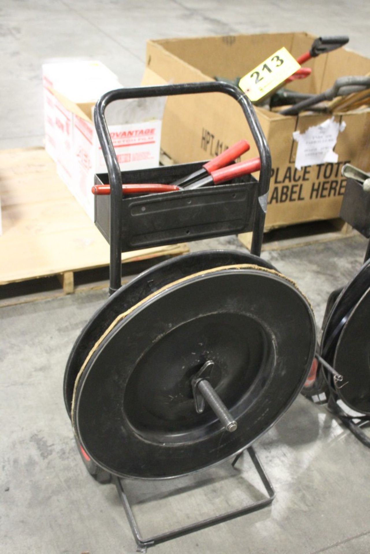 PORTABLE BANDING CART WITH TOOLS AND CLIPS