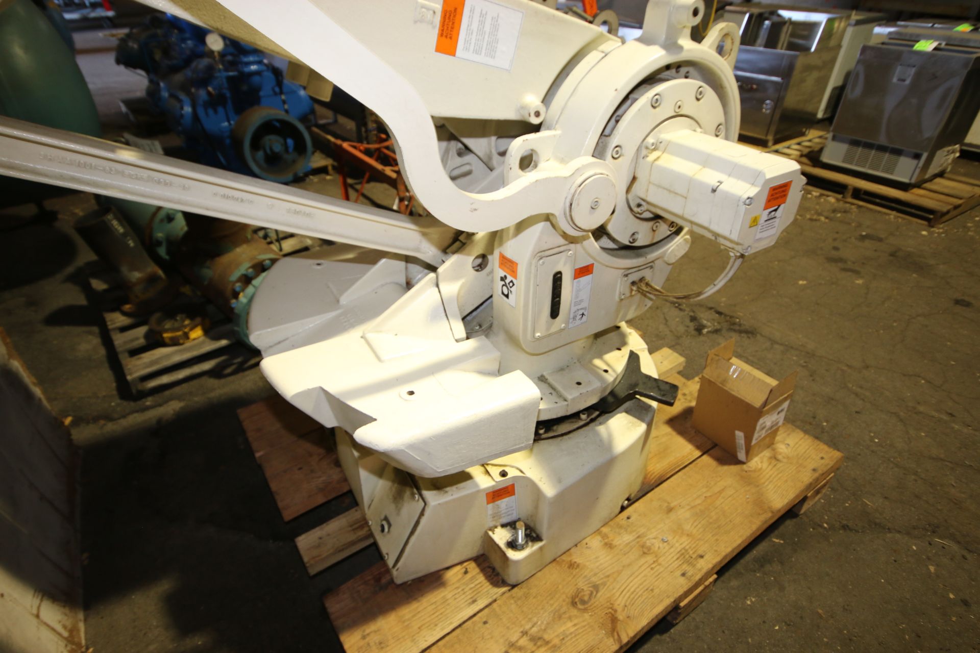 ABB Automation Technology FlexPalletizer, S/N 64Z-26004, Type: IRB 640 ...