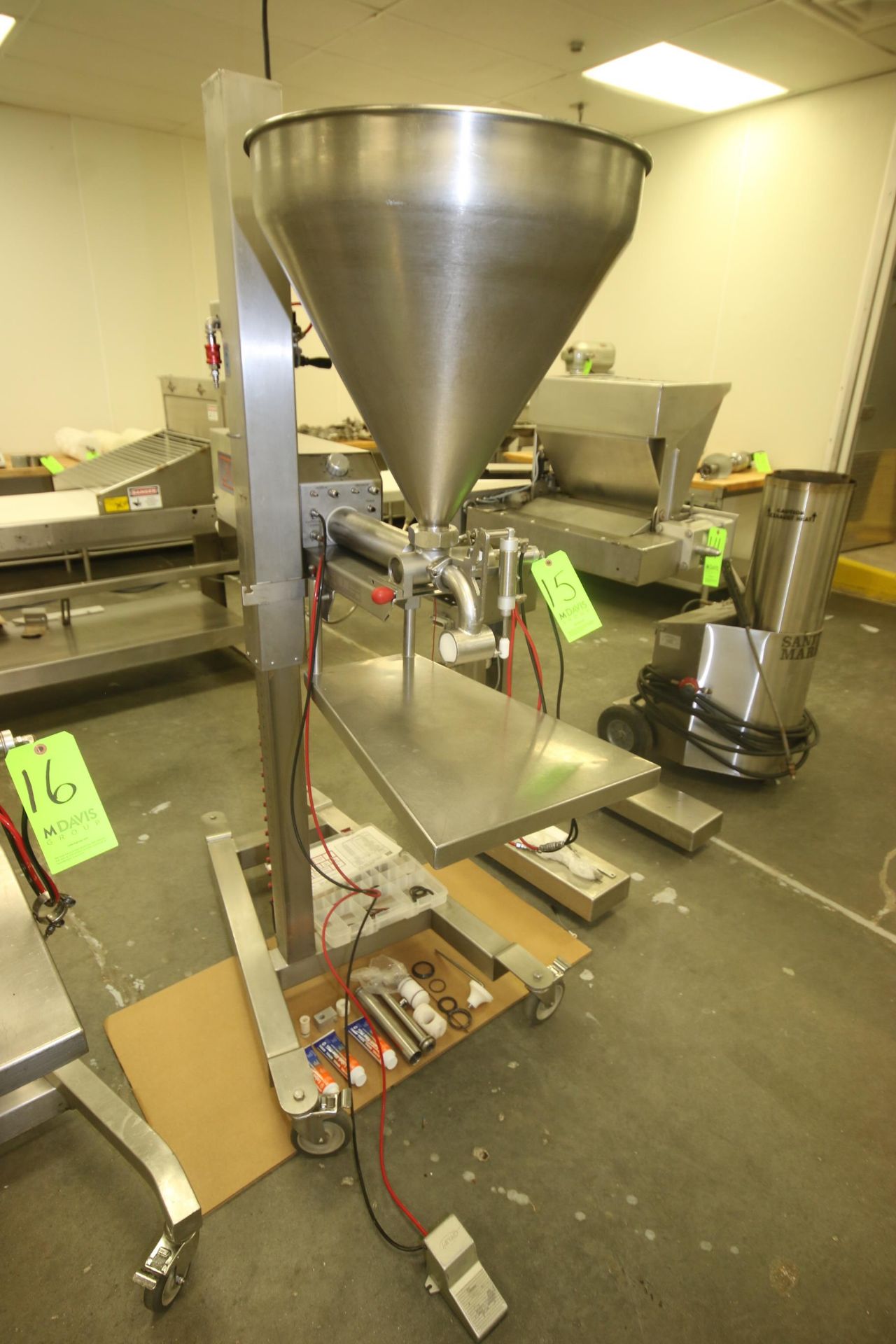 Unifiller Single Piston Depositor, M/N UNIVERSAL 1000i, S/N IU10 9542 ...