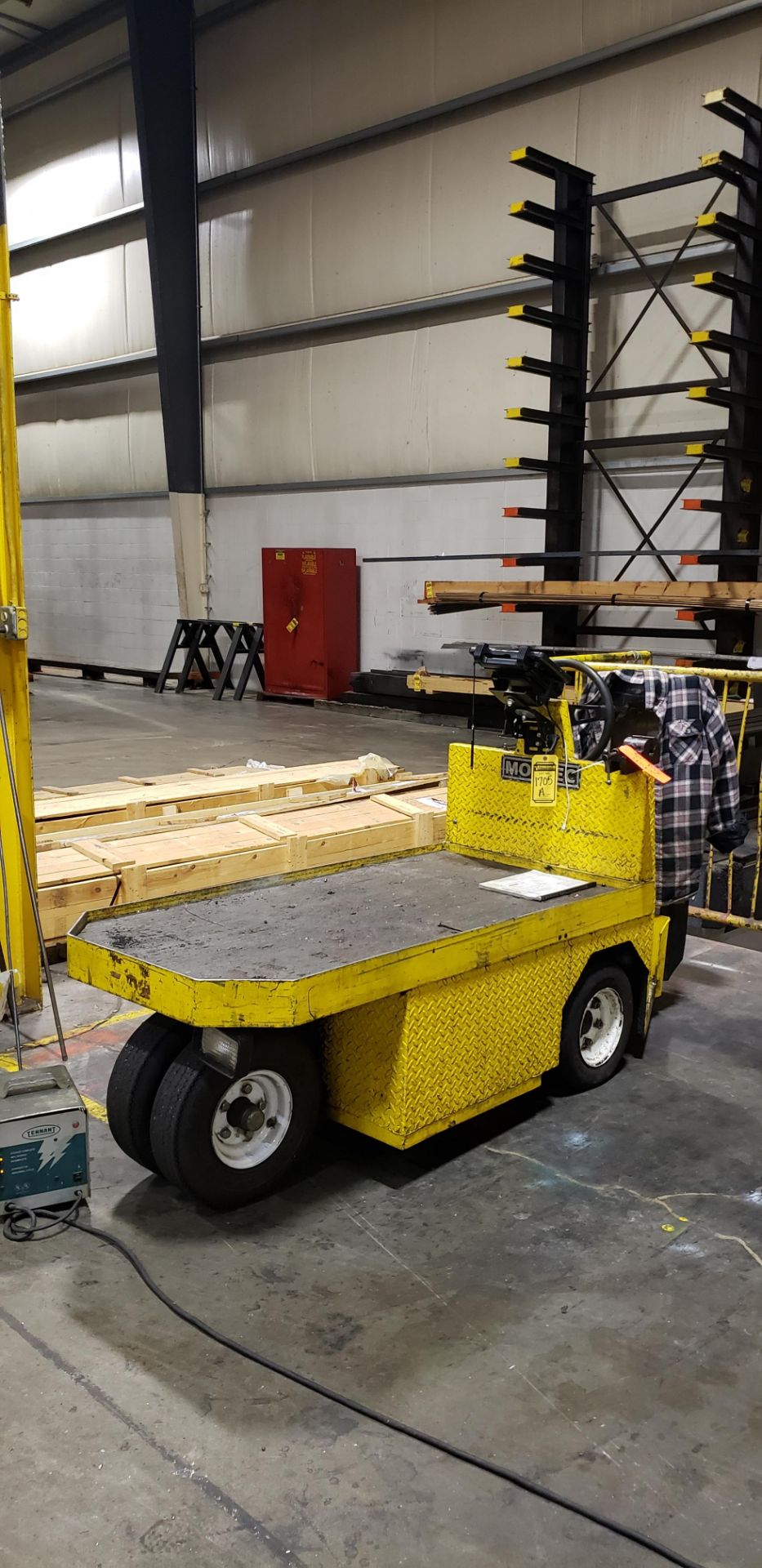 { Choice of lots: 1705A, 1705B } 2004 MOTREC PERSONNEL CART, MODEL E266 ...