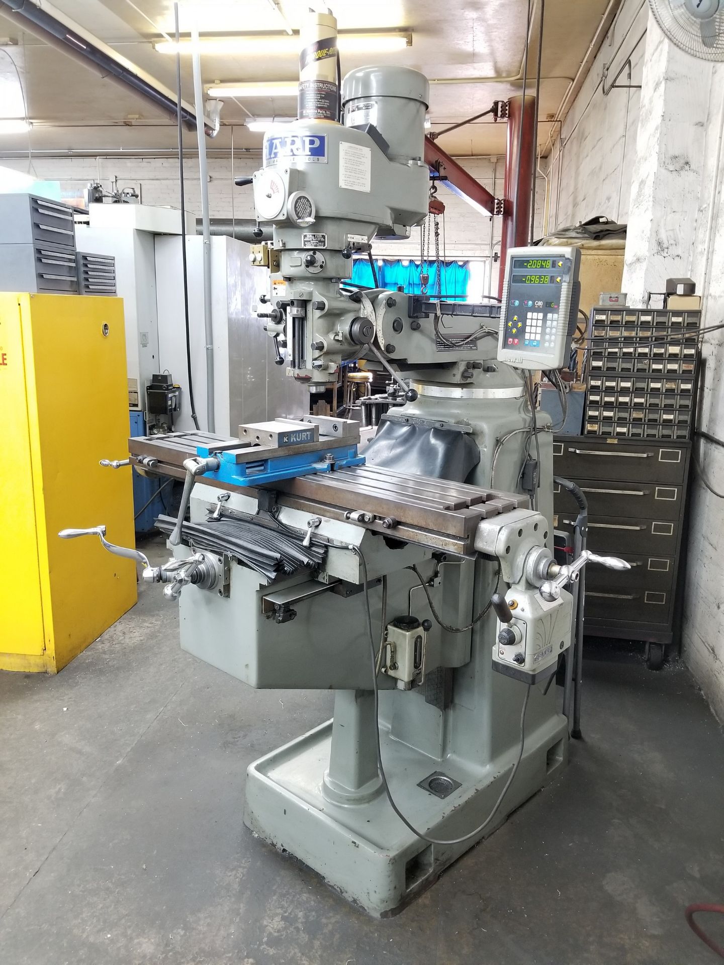 SHARP VERTICAL MILLING MACHINE; TORQUE RITE POWER DRAW BAR, 50'' X 10 ...