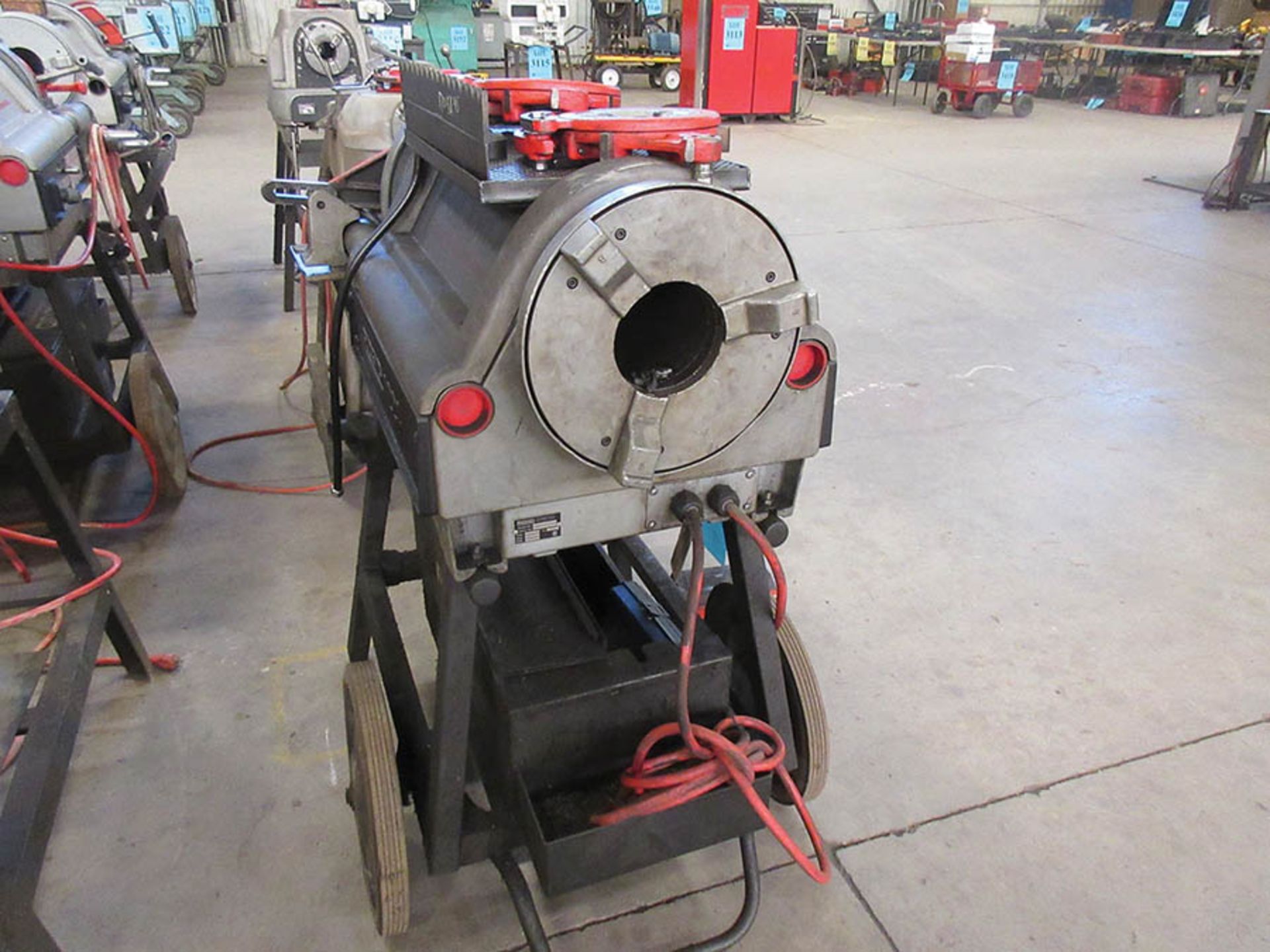 RIDGID 1224 PIPE THREADING MACHINE WITH STAND, PLUS (QTY.2) 1/8'' - 2 ...