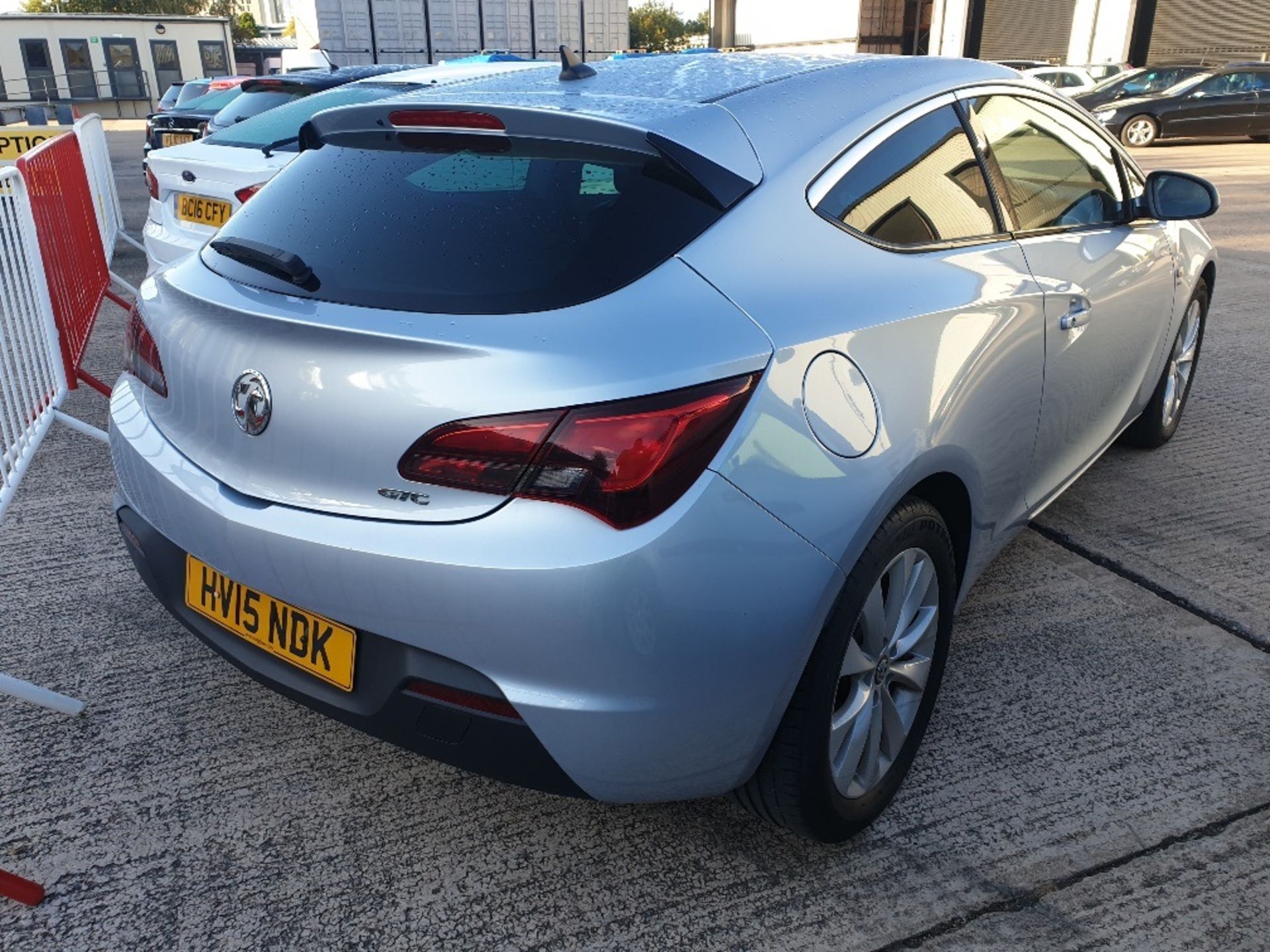 SILVER VAUXHALL ASTRA GTC SRI S/S.Reg : HV15NDK, Mileage : 37307Details ...