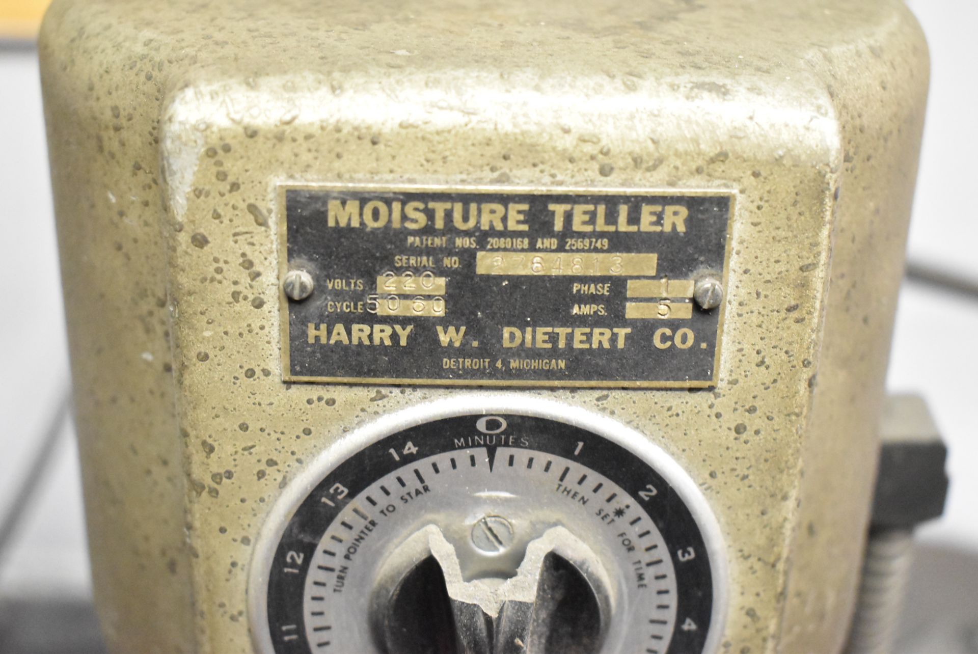 DIETERT ANALOG BENCH TYPE MOISTURE TELLER, S/N 2764813