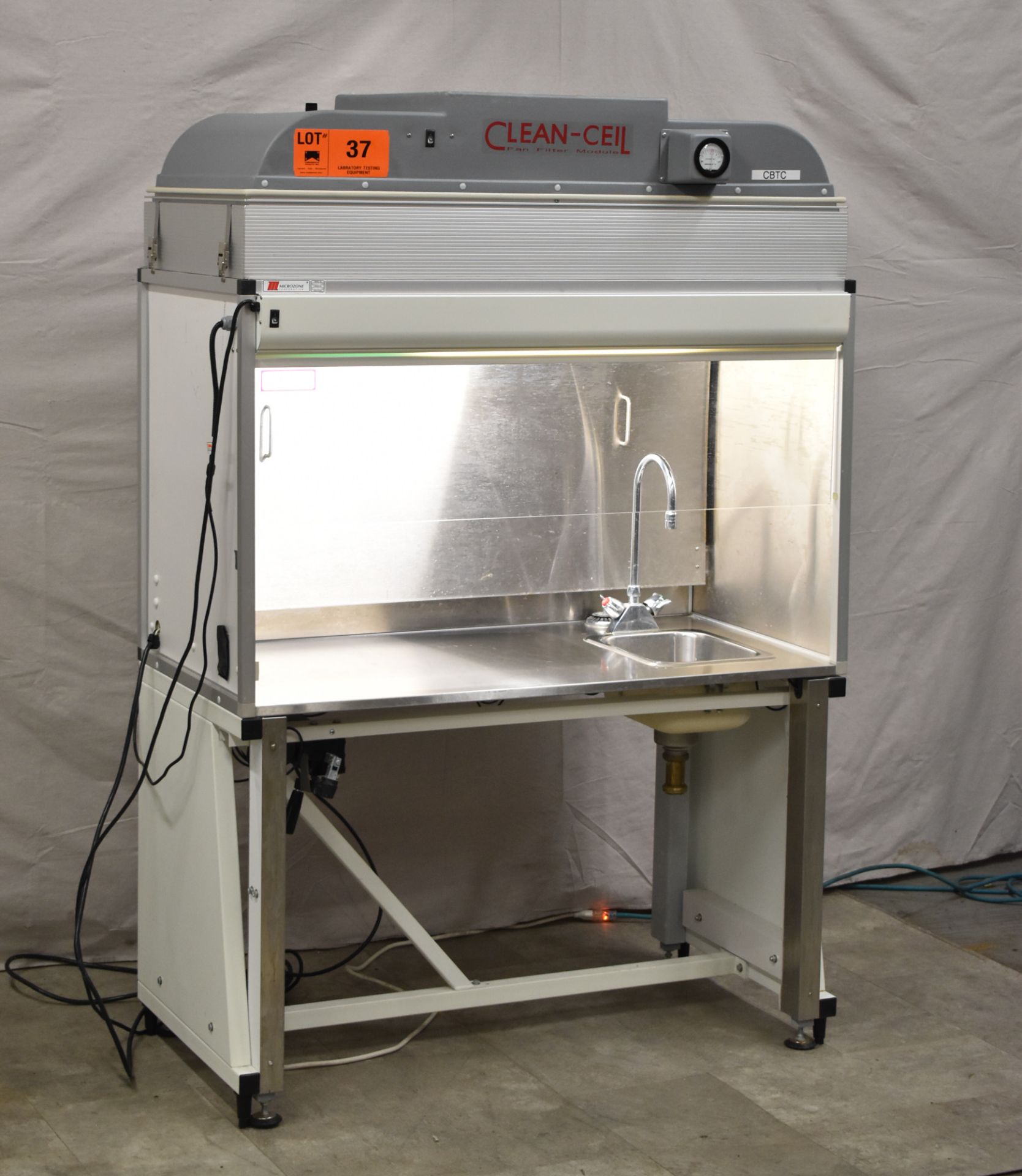 MICROZONE CLEAN-CEIL FFM-2-4--WA PORTABLE LAB EXHAUST HOOD WITH ...