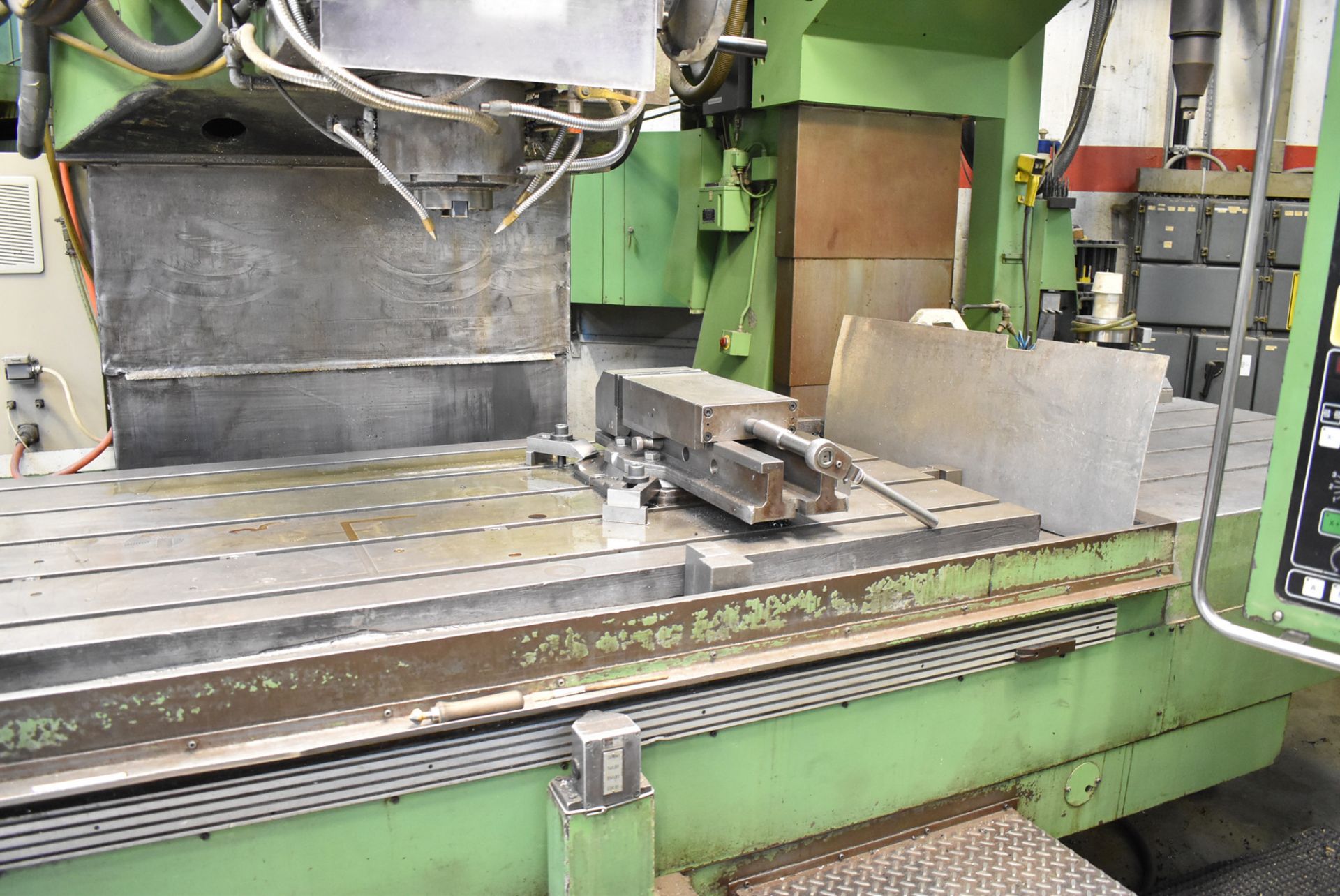 DROOP & REIN FSH 1004 DA30KE OPT CNC VERTICAL MILLING MACHINE WITH ...