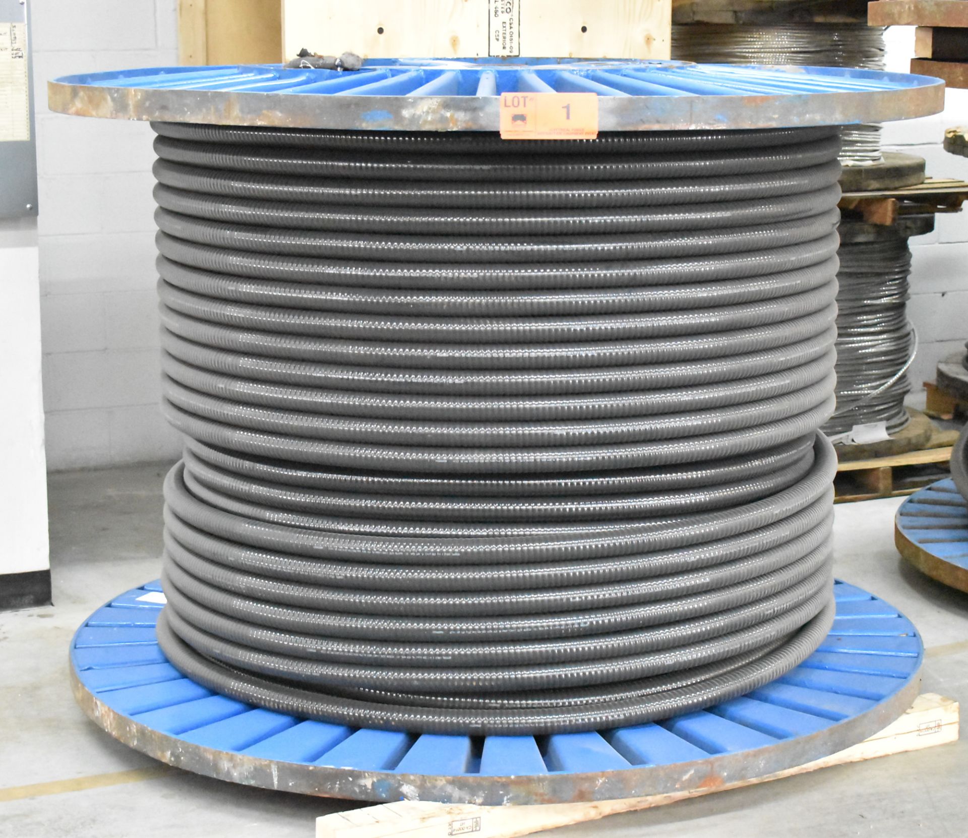 LOT/ SPOOL OF WESTBURNE GENERAL CABLE 250 4C ACWU90 NU AL 600V LLR (4 ...