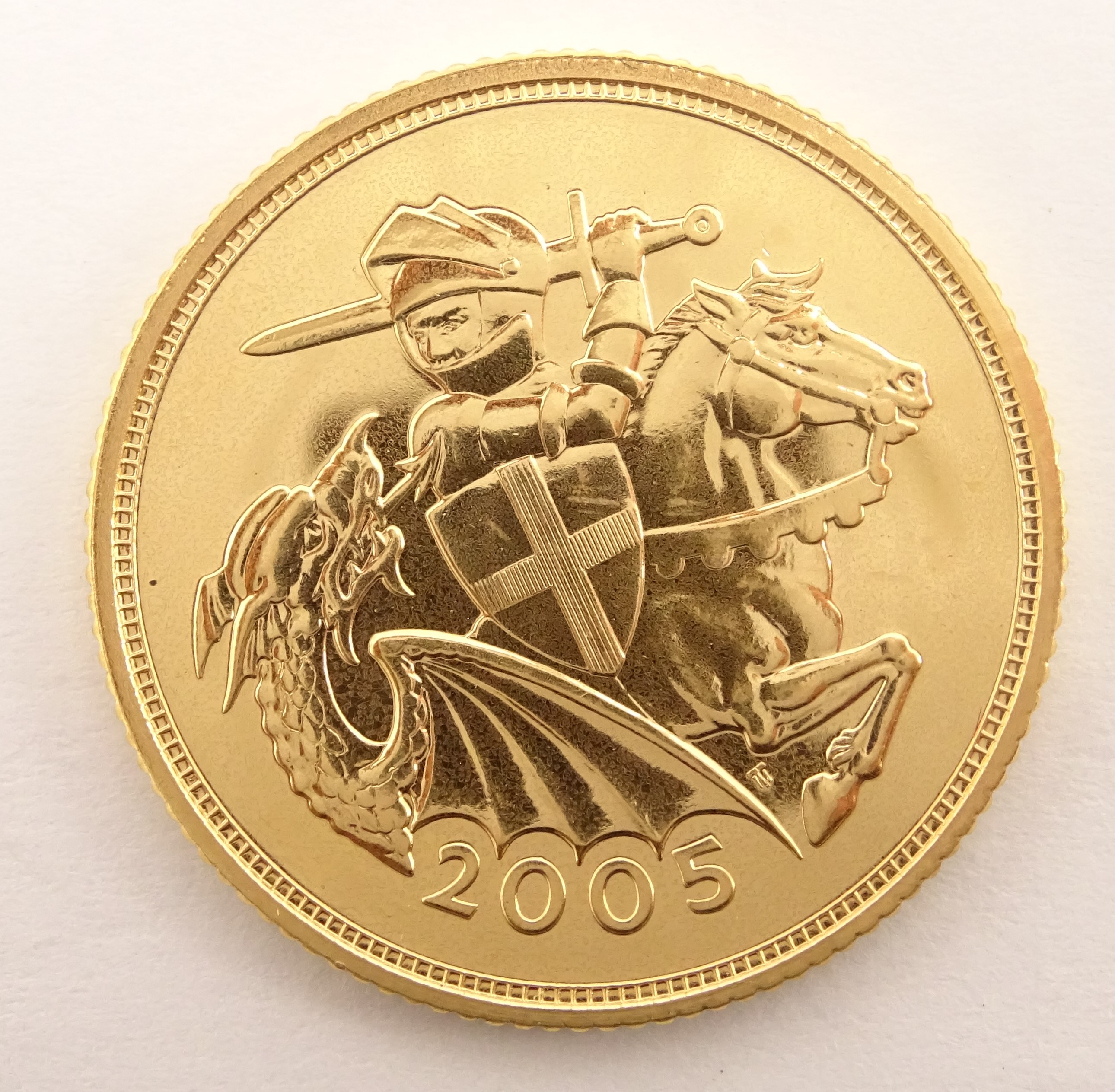 Queen Elizabeth II 2005 gold full sovereign Condition Report & Further ...