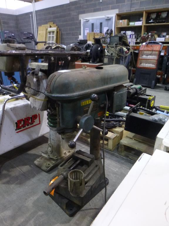 Meddings Drill Tru 5 speed Bench Drill and M/C Vice
