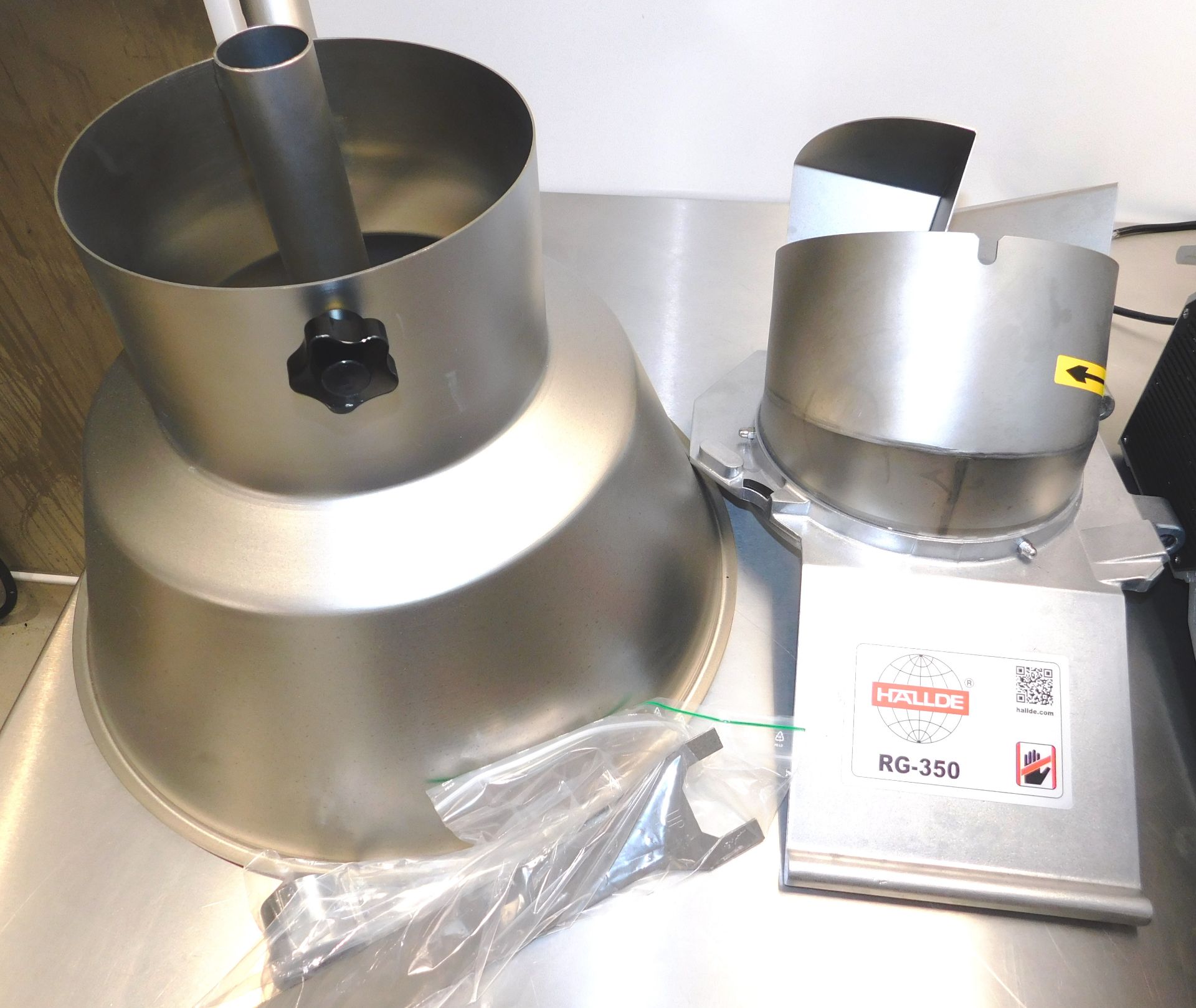 Hallde RG-350 Food Processor, Serial Number 1251081 with Attachments to ...