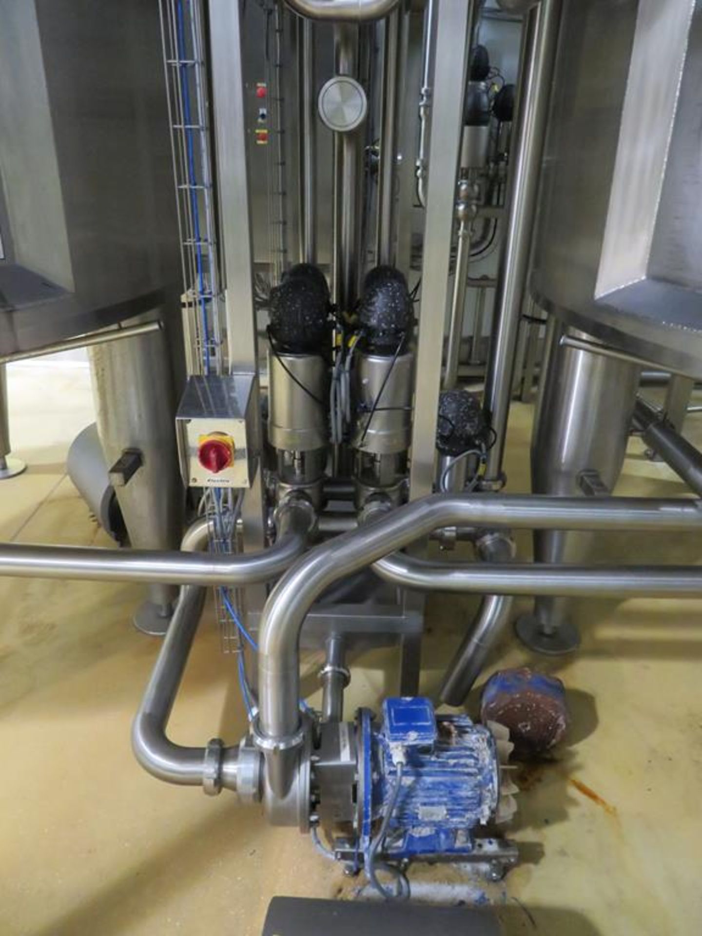 2 x stainless steel 10,000 litre whey buffer tanks approx 2.25m dia, 4m ...