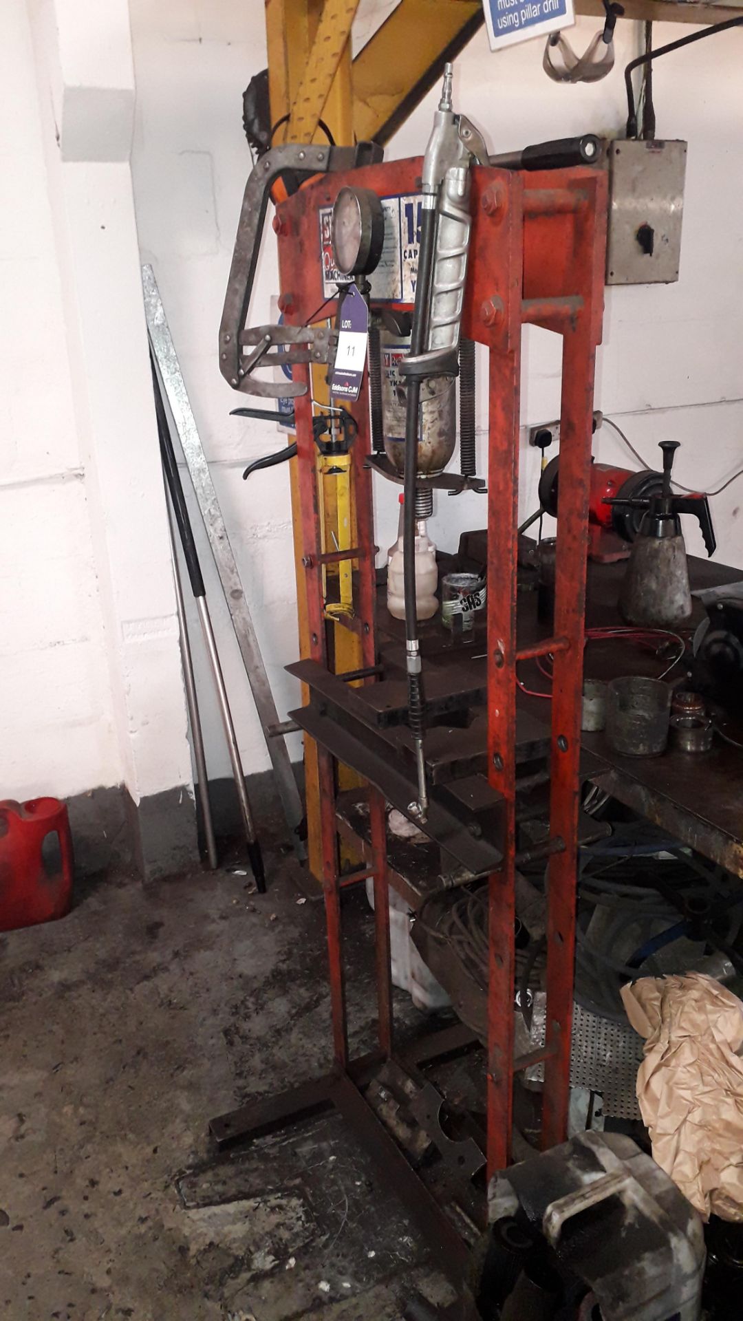 Sealey YK15 15 ton Hydraulic Garage Press