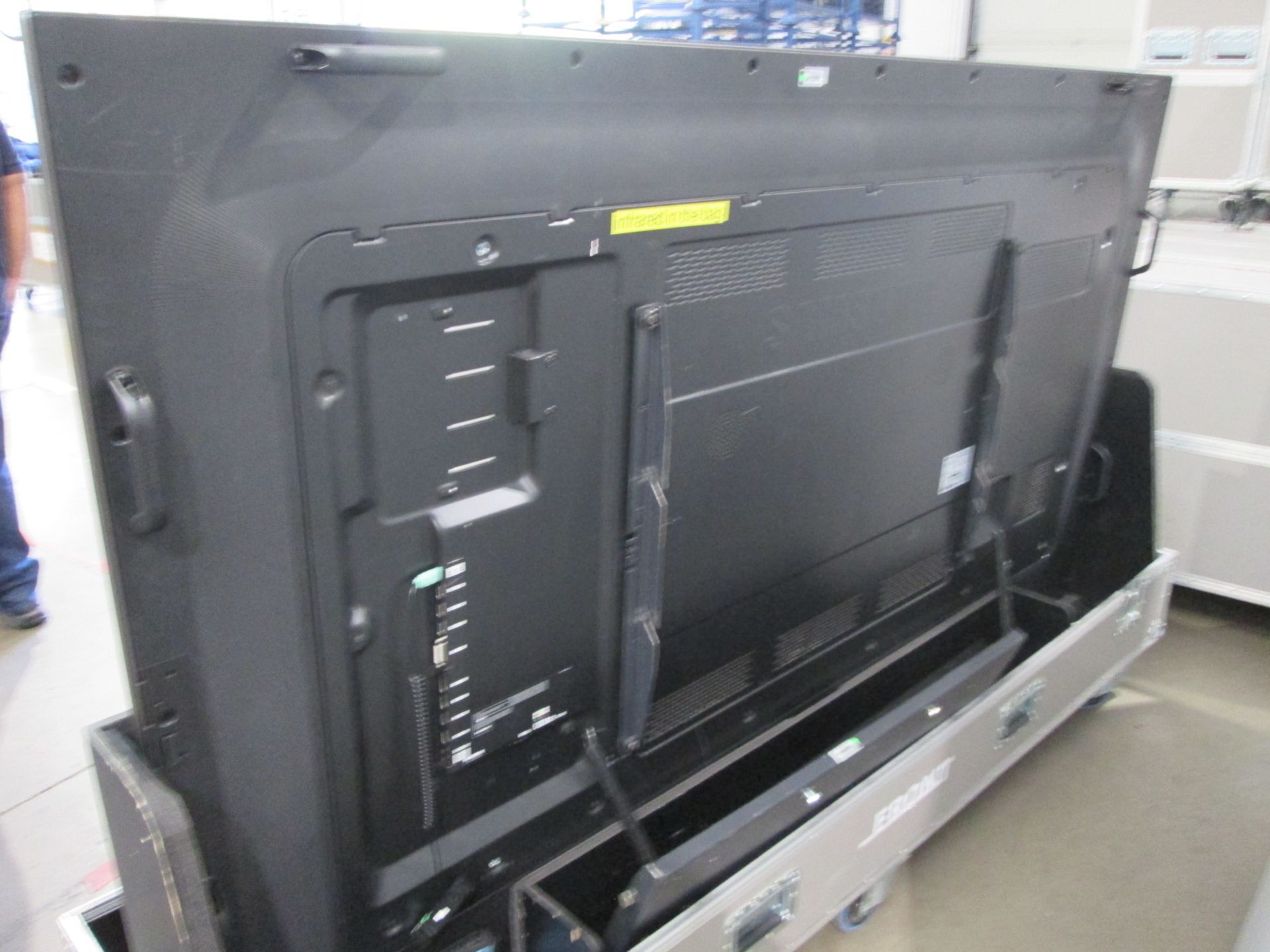 Samsung 95" Colour Monitor, Model ME95C, Version SS01, S/N ...