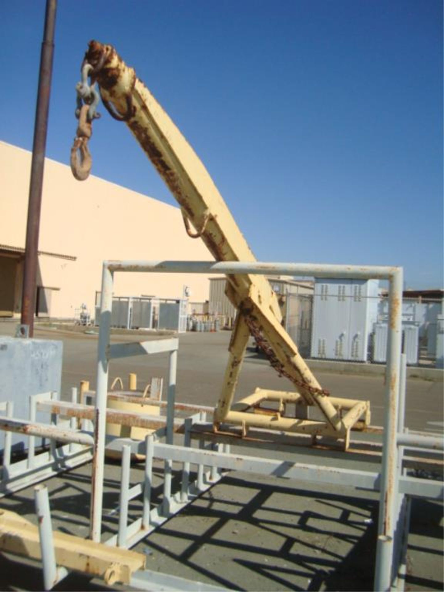 1-Ton Capacity Forklift Boom Attachment, Approx. 10' ft. reach. HIT ...