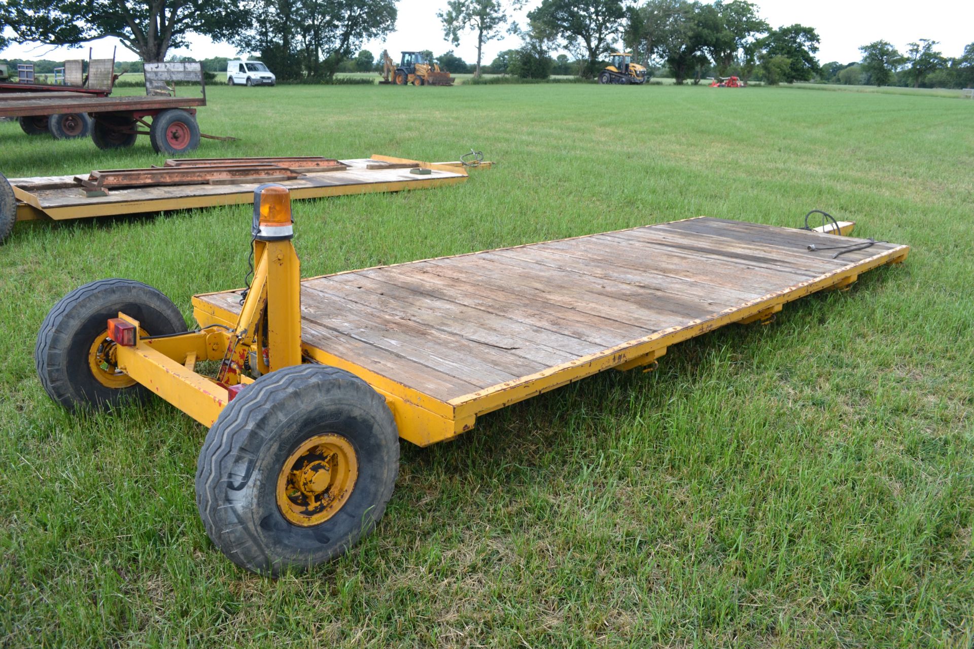 16ft x 6ft single axle low loader trailer. LH