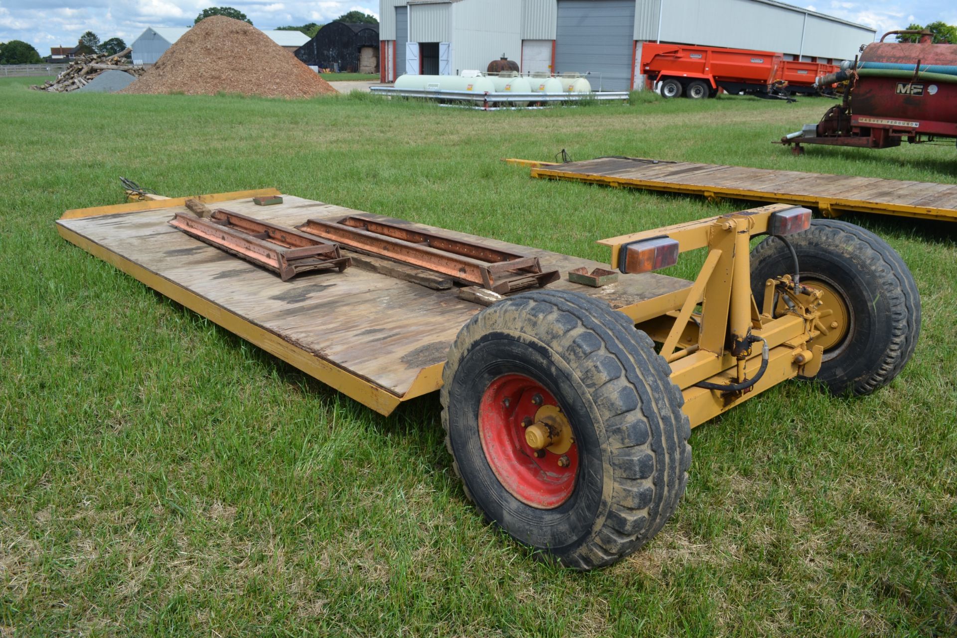 16ft x 7ft single axle low loader trailer. LH