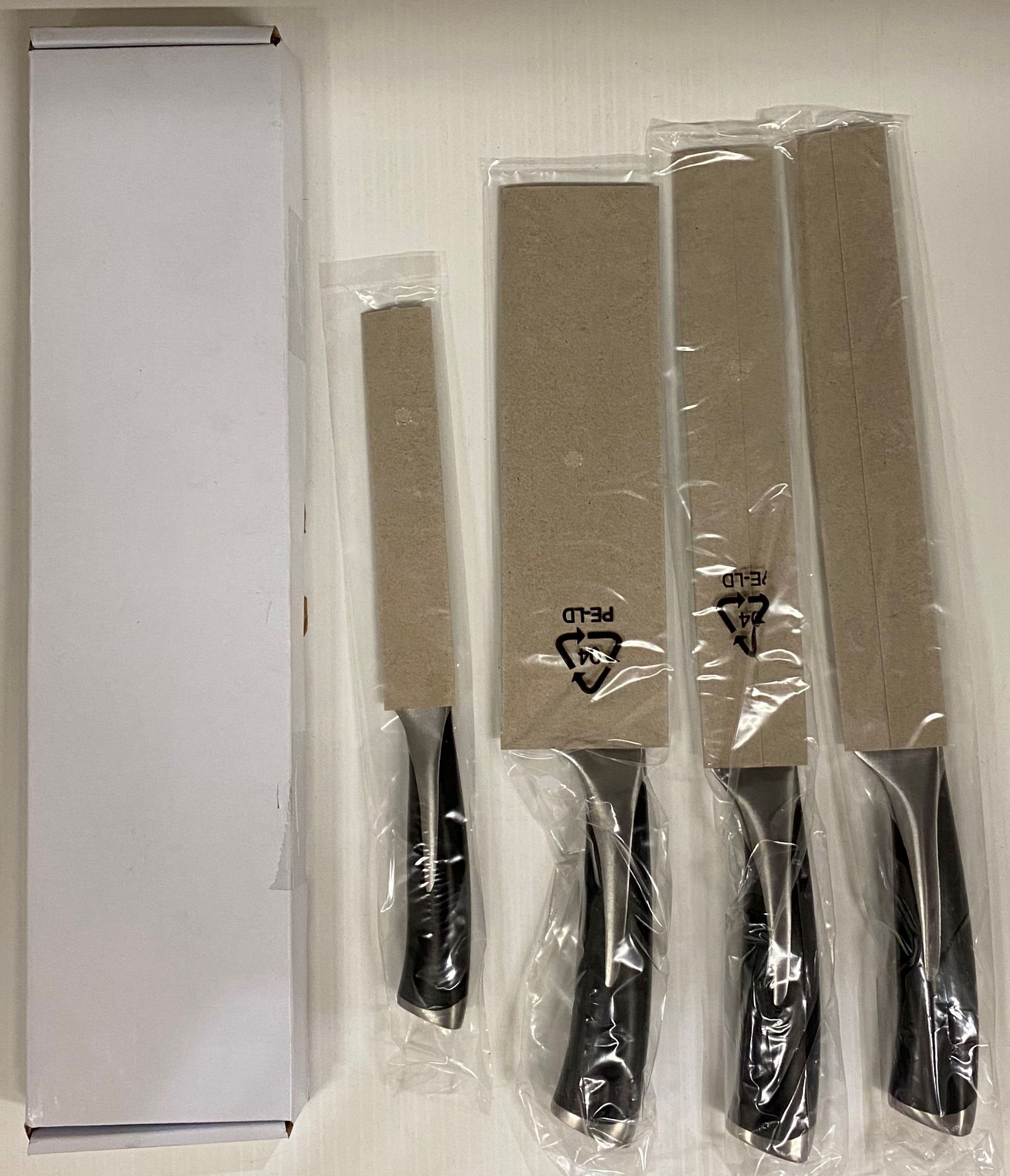 10 x Sets of 4 Richardson Sheffield Kyu Knives - Sets contain all ...