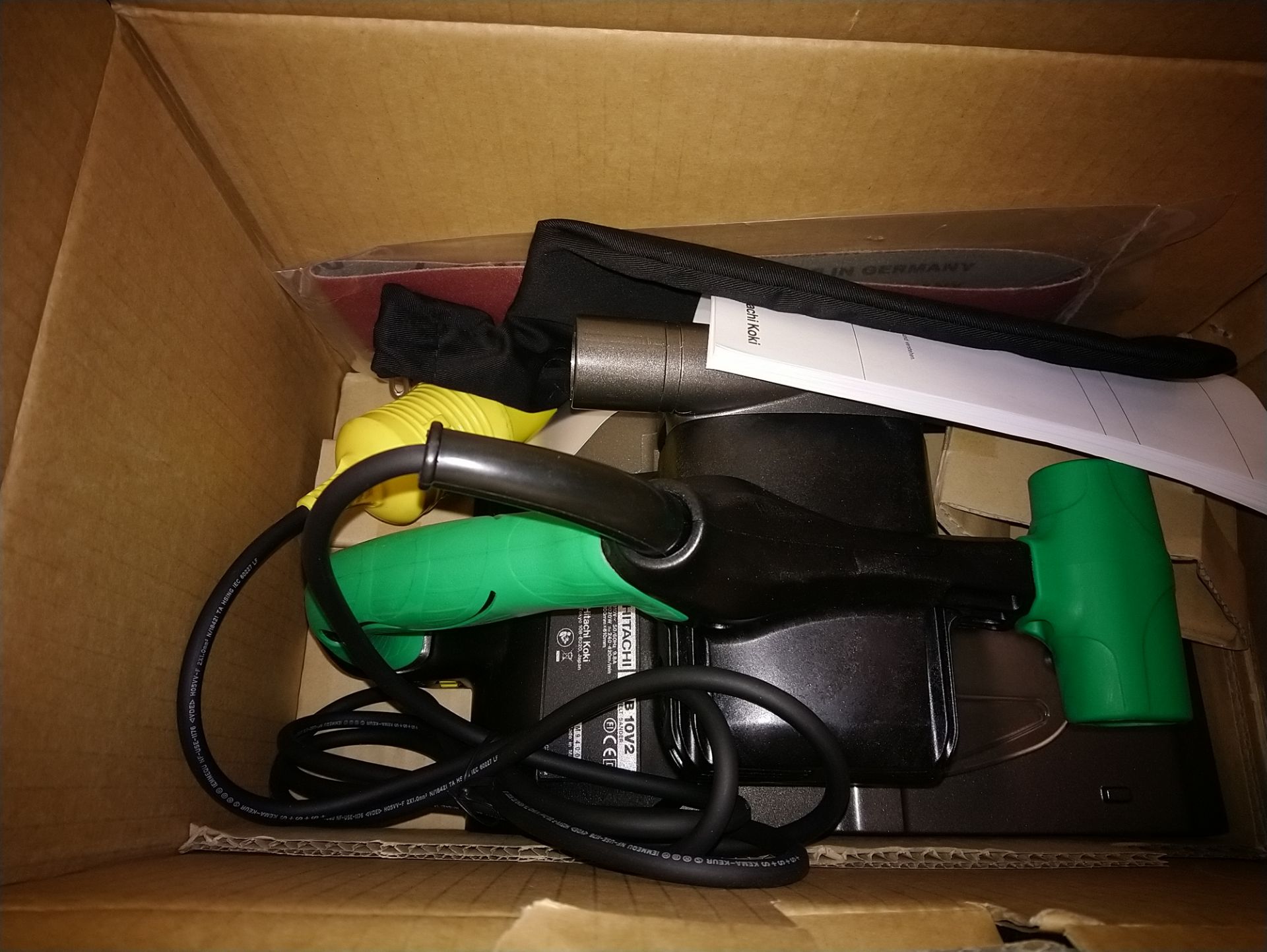 Brand New Hitachi 100mm 4 inch Belt Sander SB10V2 110V