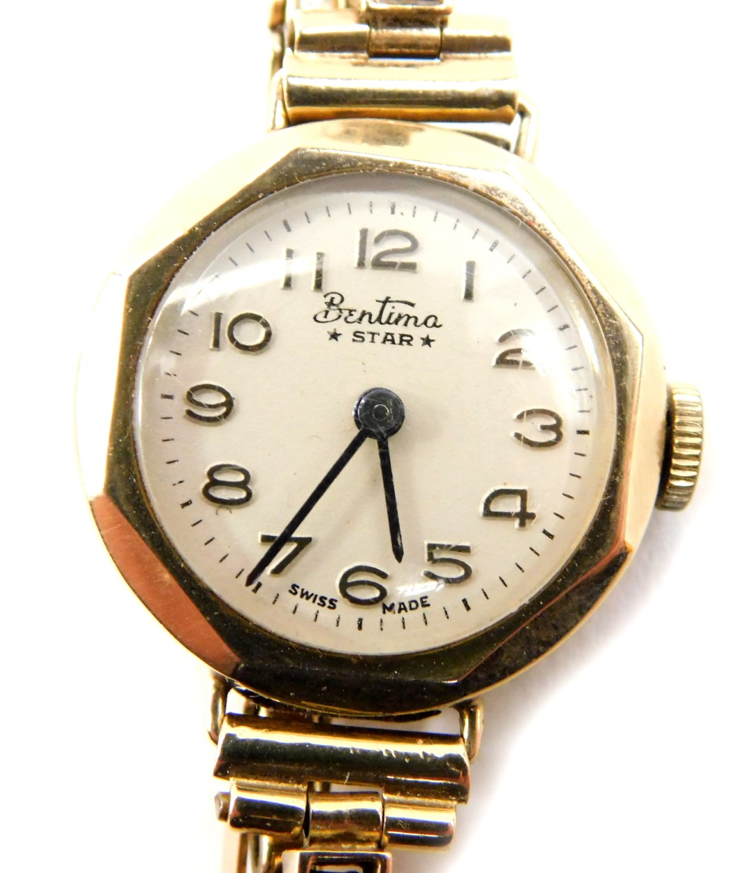 A Bentima lady's 9ct gold wristwatch, with a circular cream dial ...