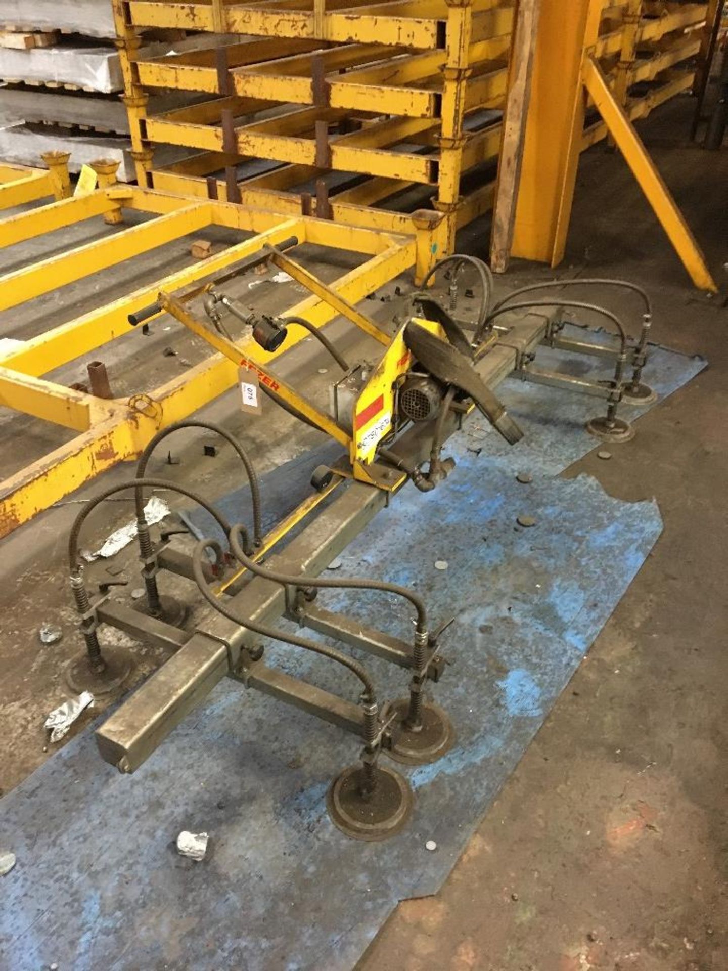 Fezer 3.21.1.0631 0.5t 8-Pad Vacuum LifterSerial No. 589976Date of ...