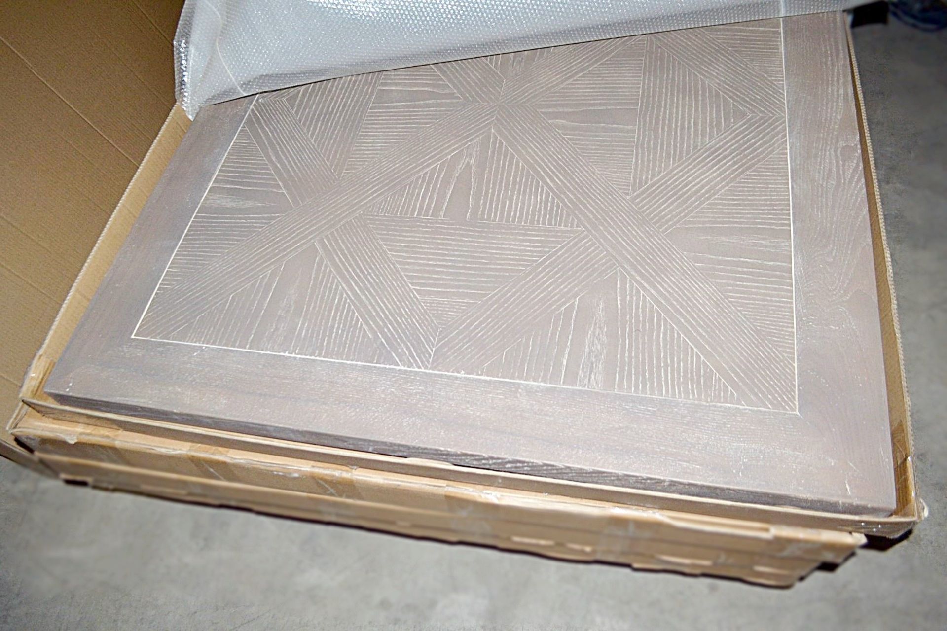 1 x HOUSE OF SPARKLES 'Sussex' Large Wooden Dining Table With A ...